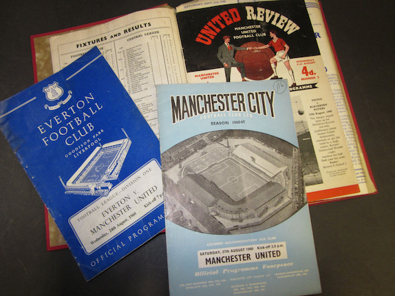 Bonhams : A collection of 1960/61 Manchester United programmes