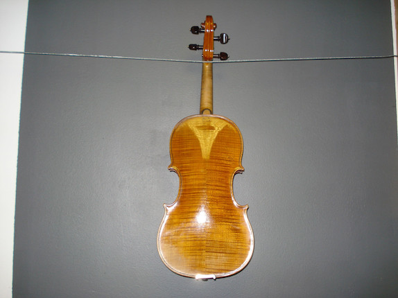 Bonhams : A Violin by Perry and Wilkinson, Dublin 1820 (2)