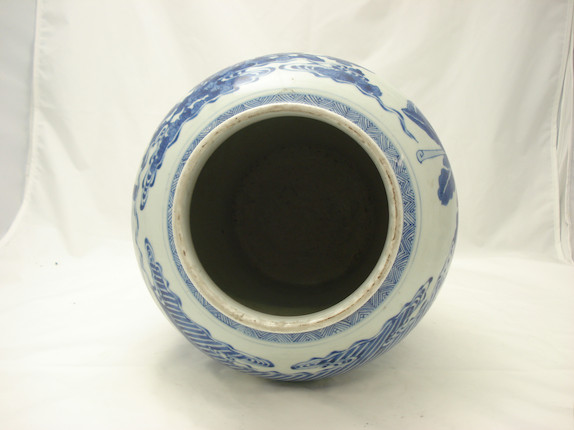 Bonhams : A blue and white jar Kangxi, marked with ribbon tied ...