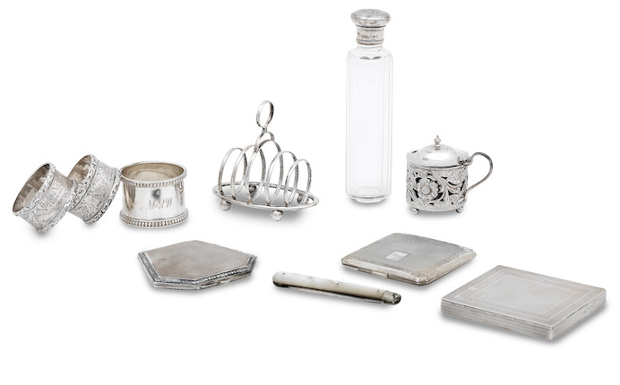 Bonhams A Collection Of Small Silver Items Various Makers And Dates