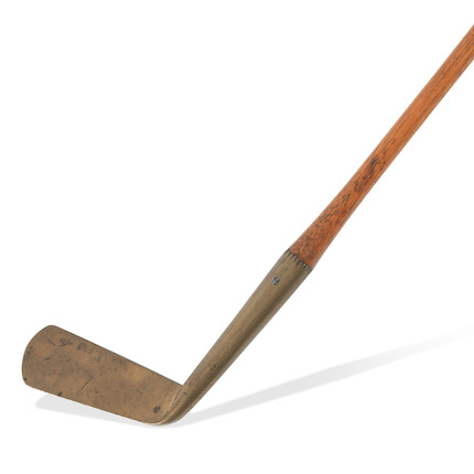 Bonhams : Putting iron An early putter with brass head Circa 1855-60