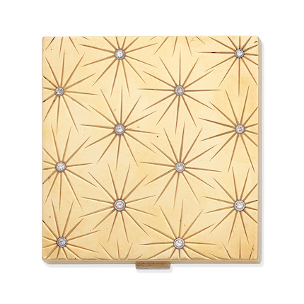 Bonhams : DRAYSON DIAMOND-SET COMPACT,