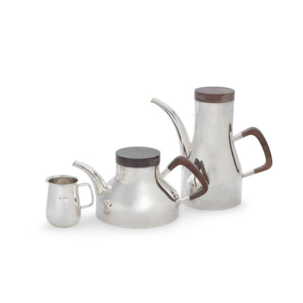 Bonhams : ROBERT RADFORD WELCH a silver coffee pot, tea pot and cream ...