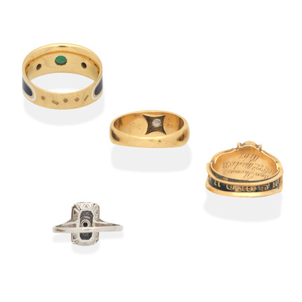 Bonhams : FOUR RINGS (4)