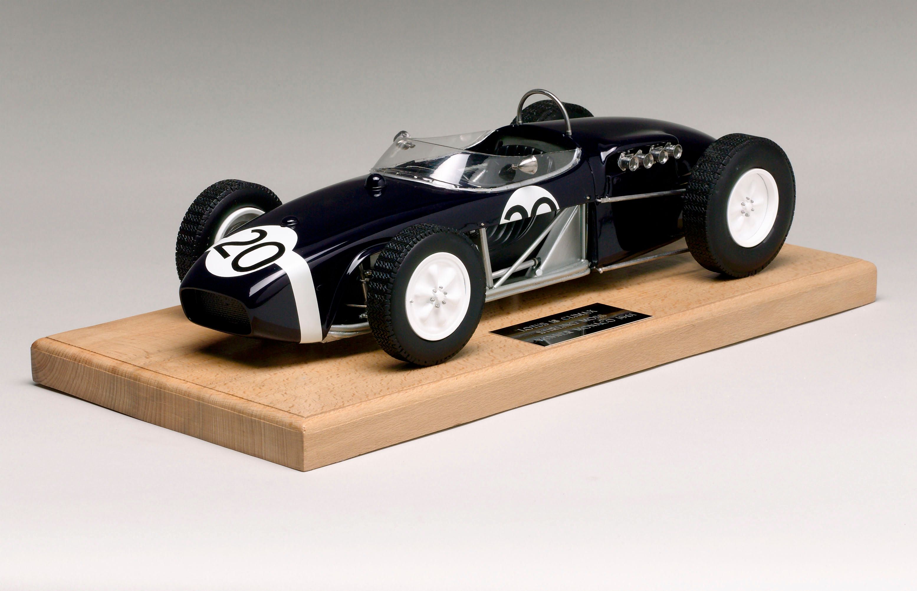 Bonhams Cars : A fine 18 scale model of the 1961 Monaco Grand Prix ...