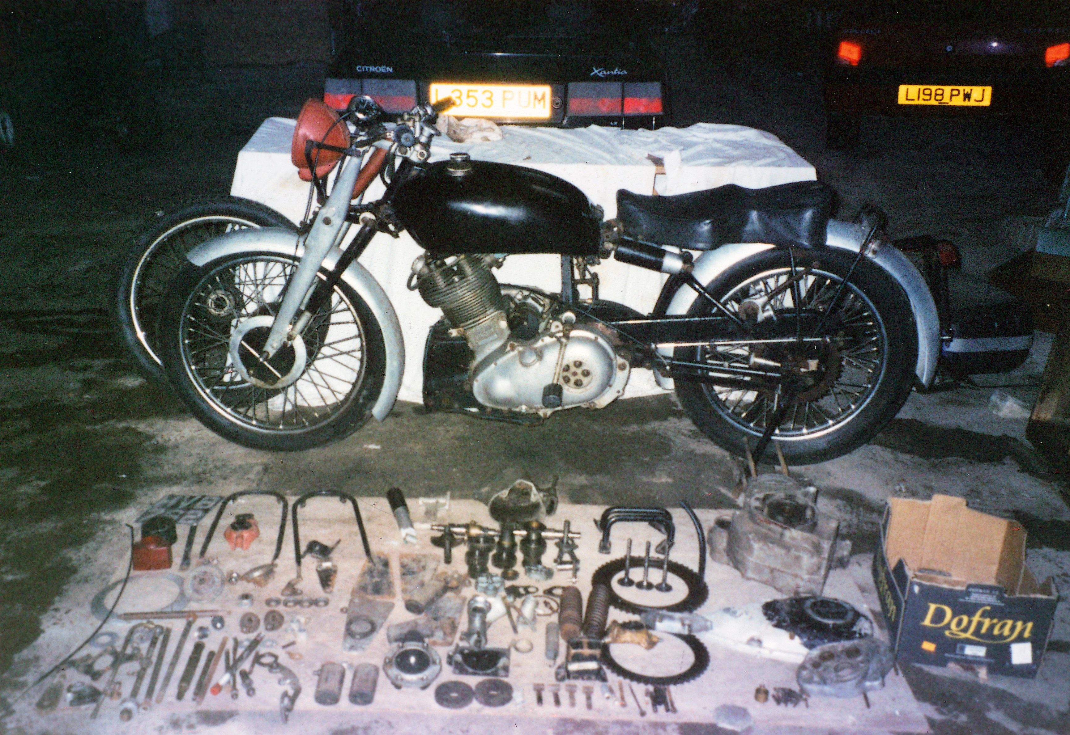 Bonhams Cars : 1950 Vincent 499cc Comet Frame no. RC/1/6232 Engine no ...