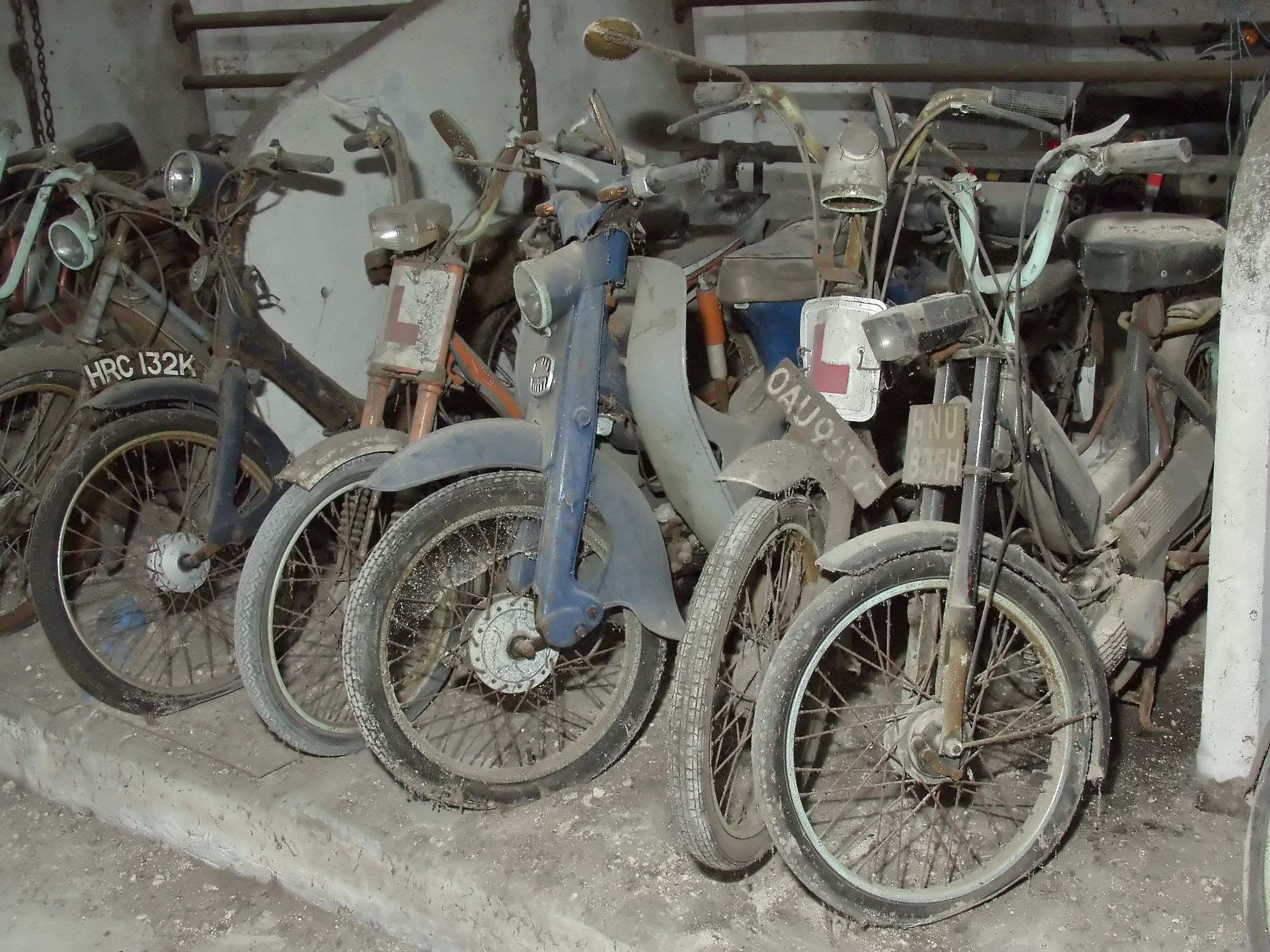 Bonhams Cars : This Lot consists of five Honda mopeds to include