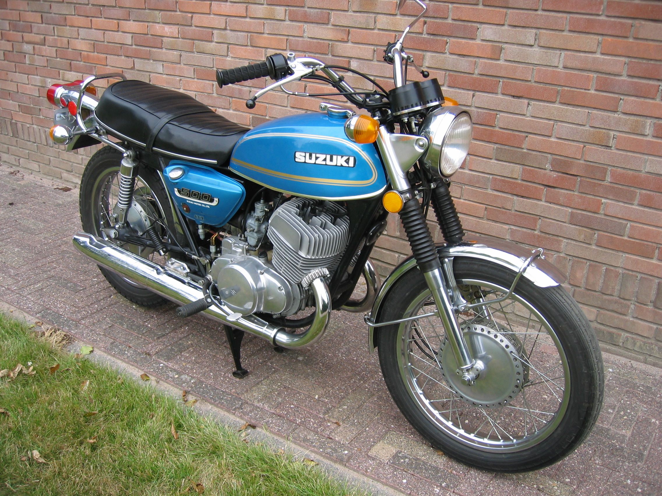 Bonhams Cars : 1975 Suzuki 493cc T500 Frame no. T500 79936 Engine no ...