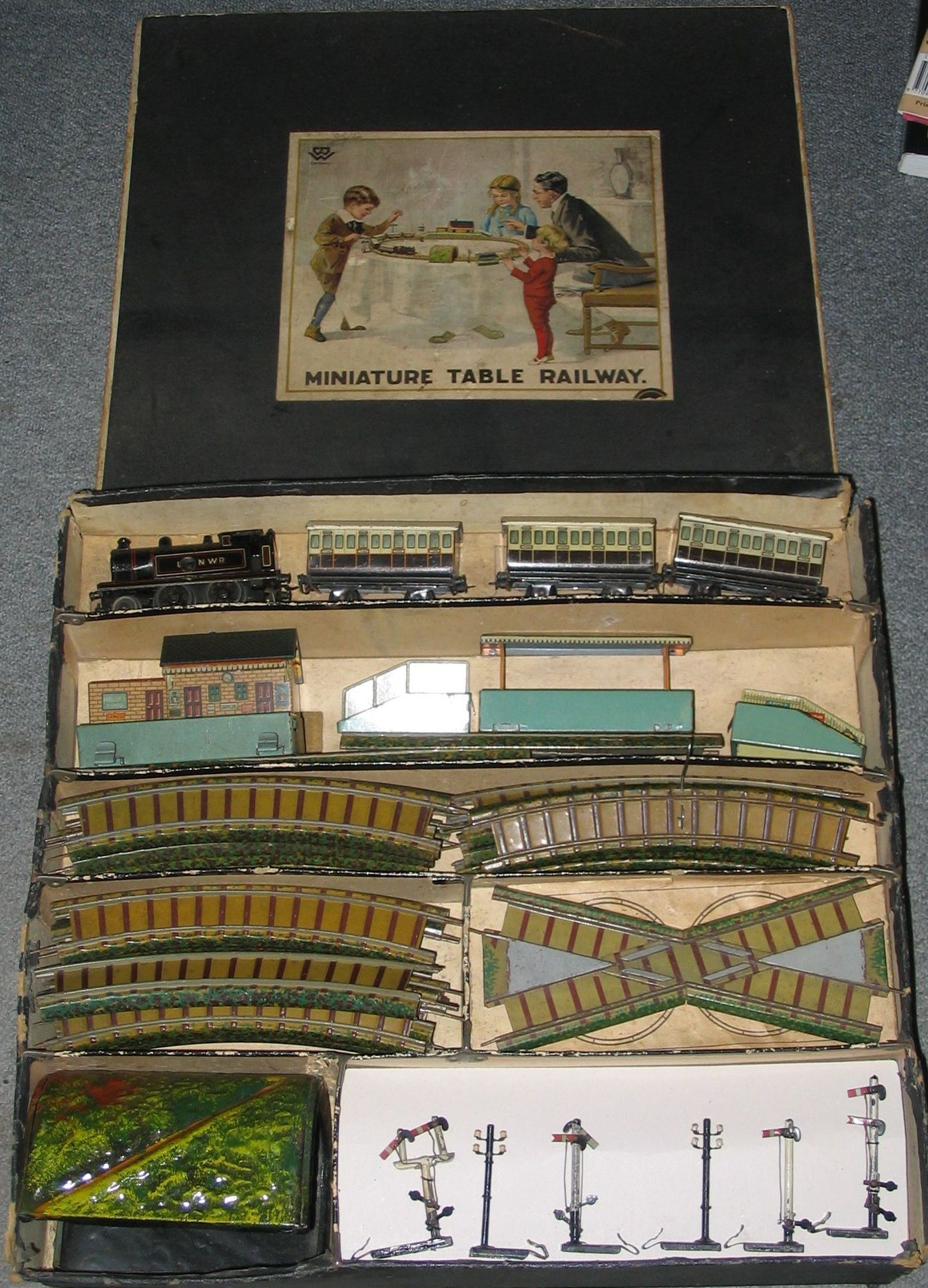 Bonhams : Bing Table Railway Set