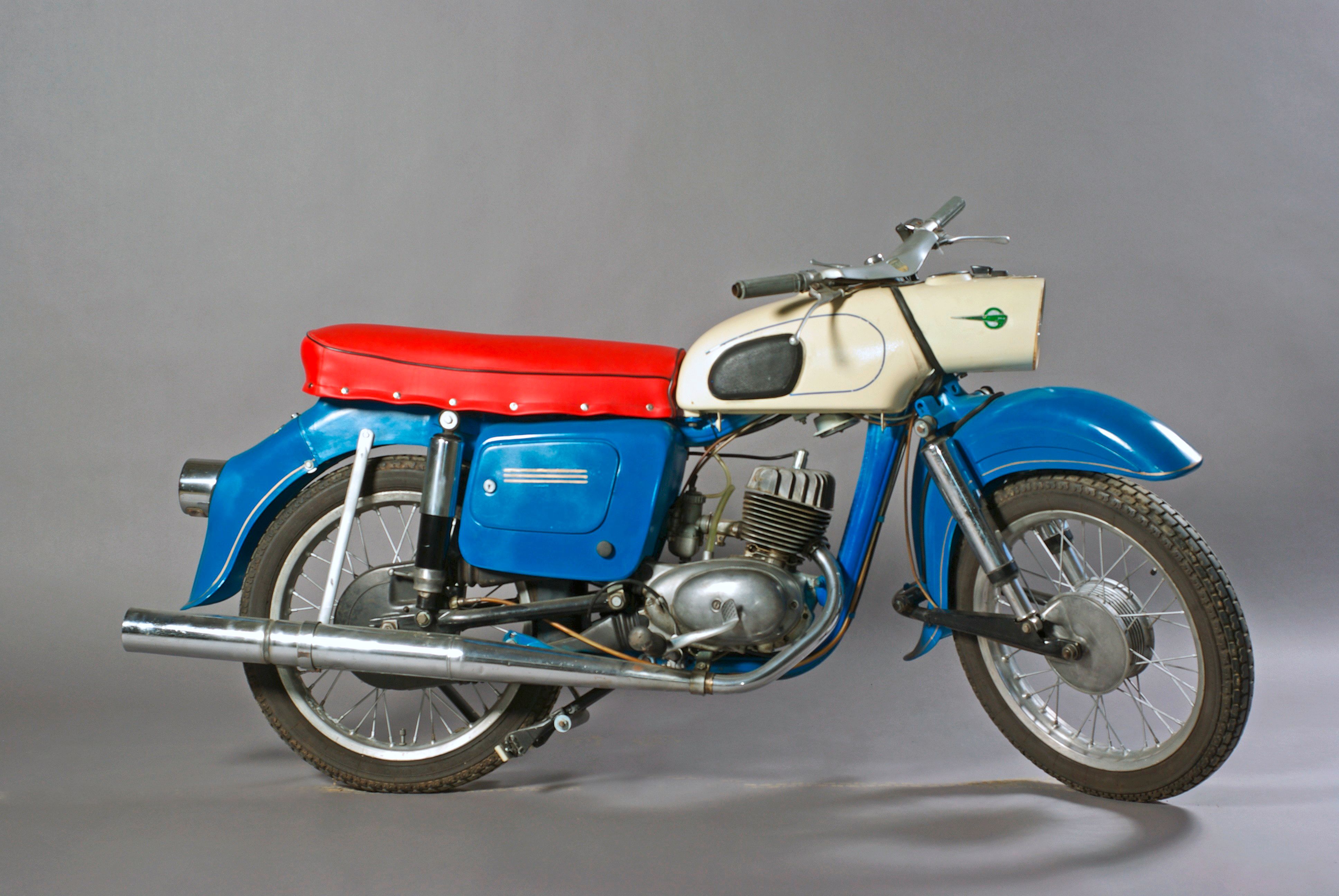 Bonhams Cars : 1968 MZ ES 150 Frame no. 5660916 Engine no. 857/744