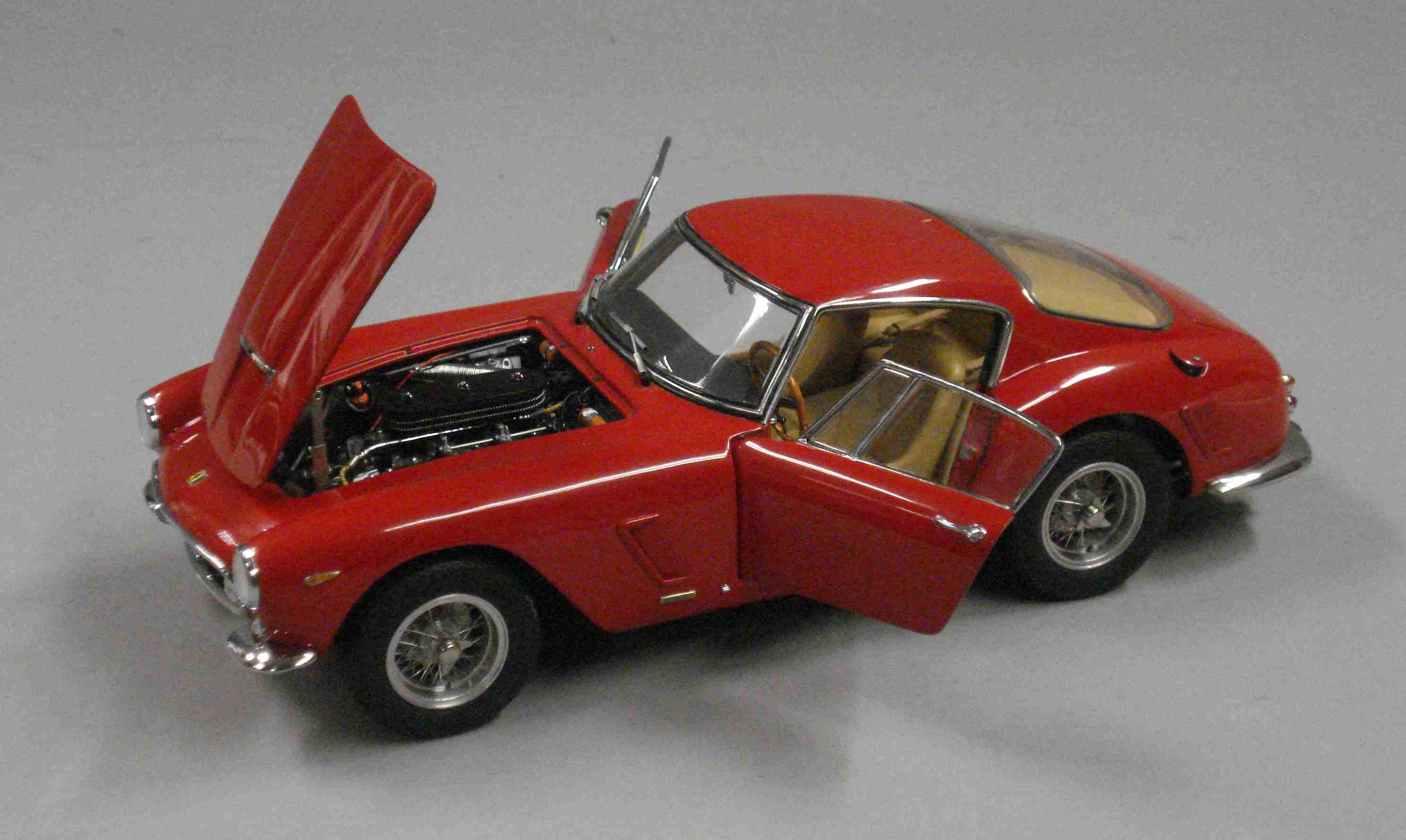 Bonhams Cars : A boxed 118th scale model of a Ferrari 250GT Berlinetta ...