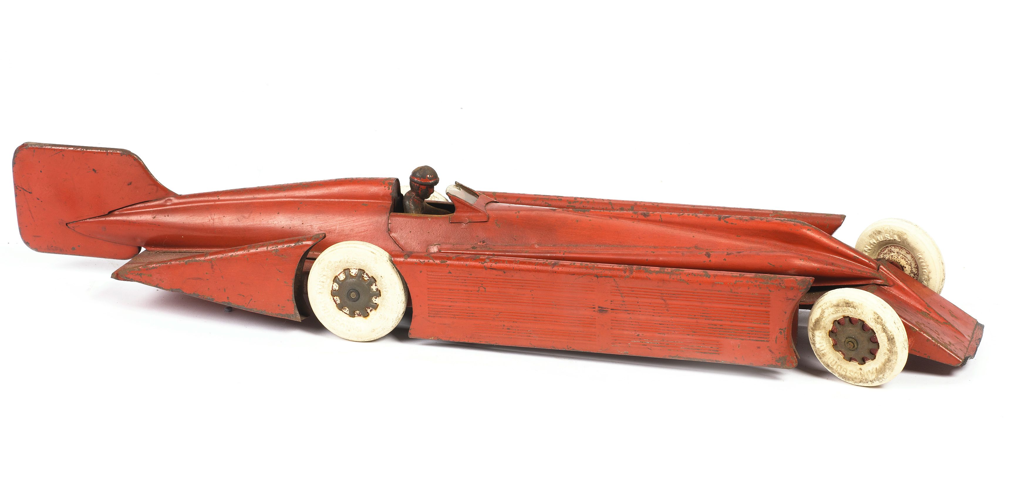 Bonhams : Red Kingsbury golden Arrow land speed record car