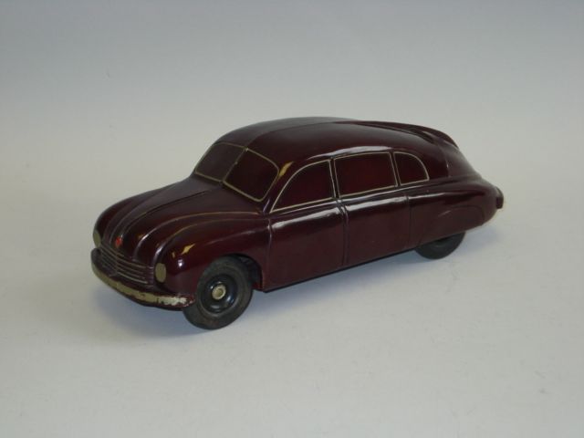 Bonhams : A Bakelite model Tatraplan motor car, Czechoslovakian 1948