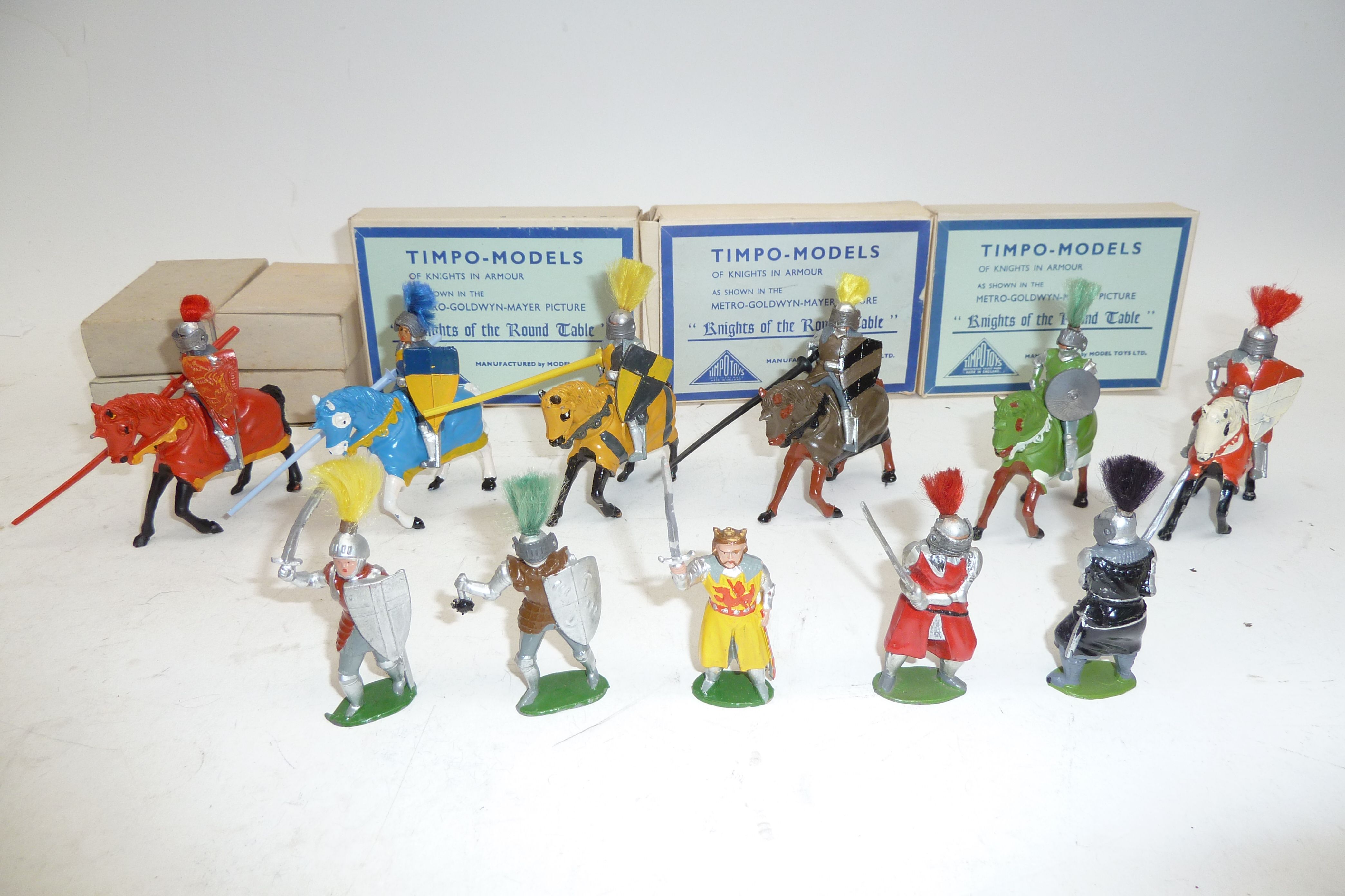 Timpo Knights TIMPO KNIGHTS OF THE ROUND TABLE 10 MOUNTED, SPARE