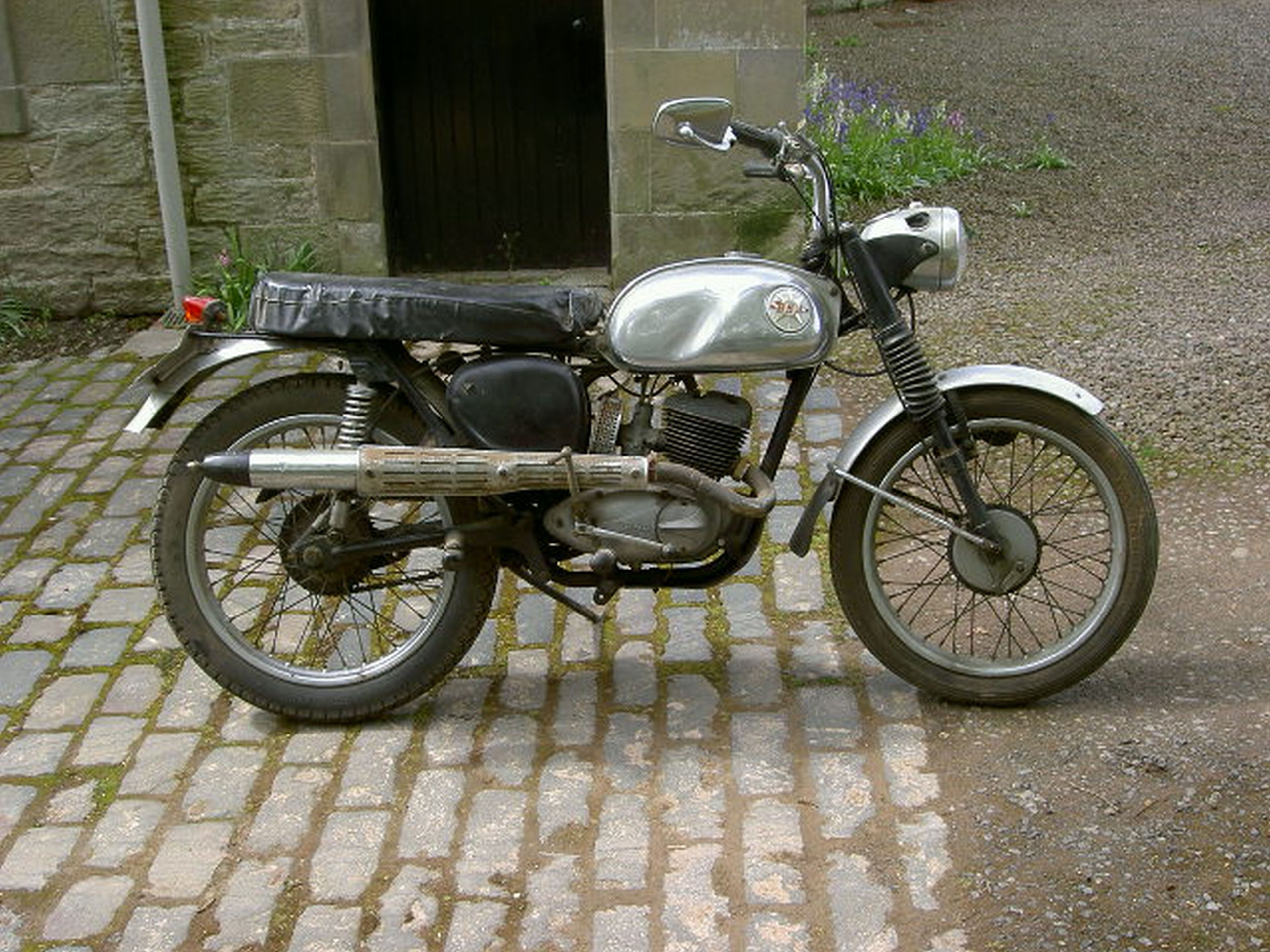 Bonhams Cars : 1967 BSA 172cc Bantam Bushman Frame no. BD10A 4983 ...