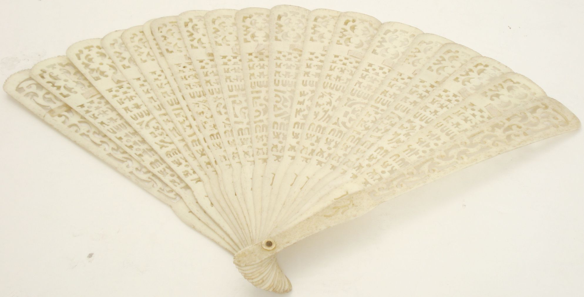 Bonhams : An ivory fan and a bone example 19th century