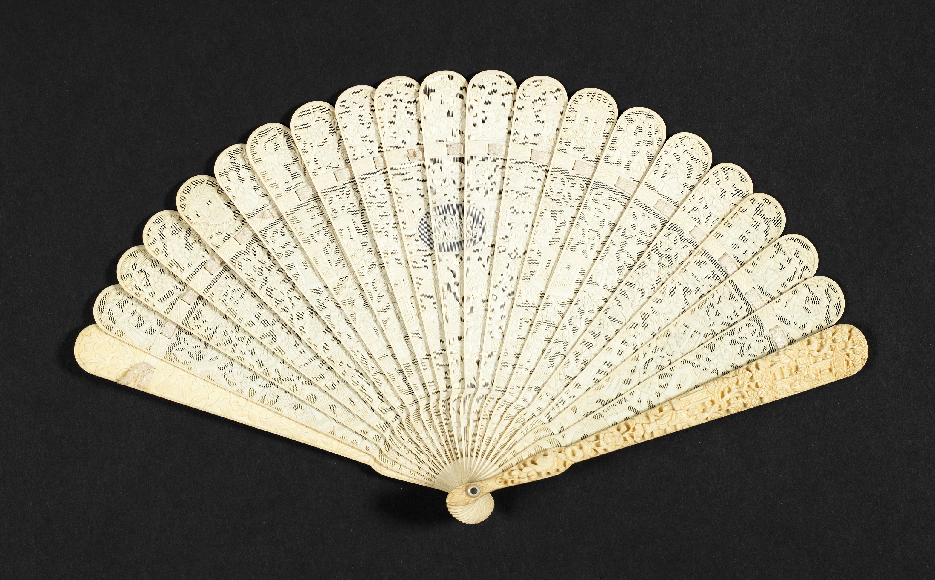 Bonhams : A twenty-one stick, Cantonese ivory fan Qing Dynasty