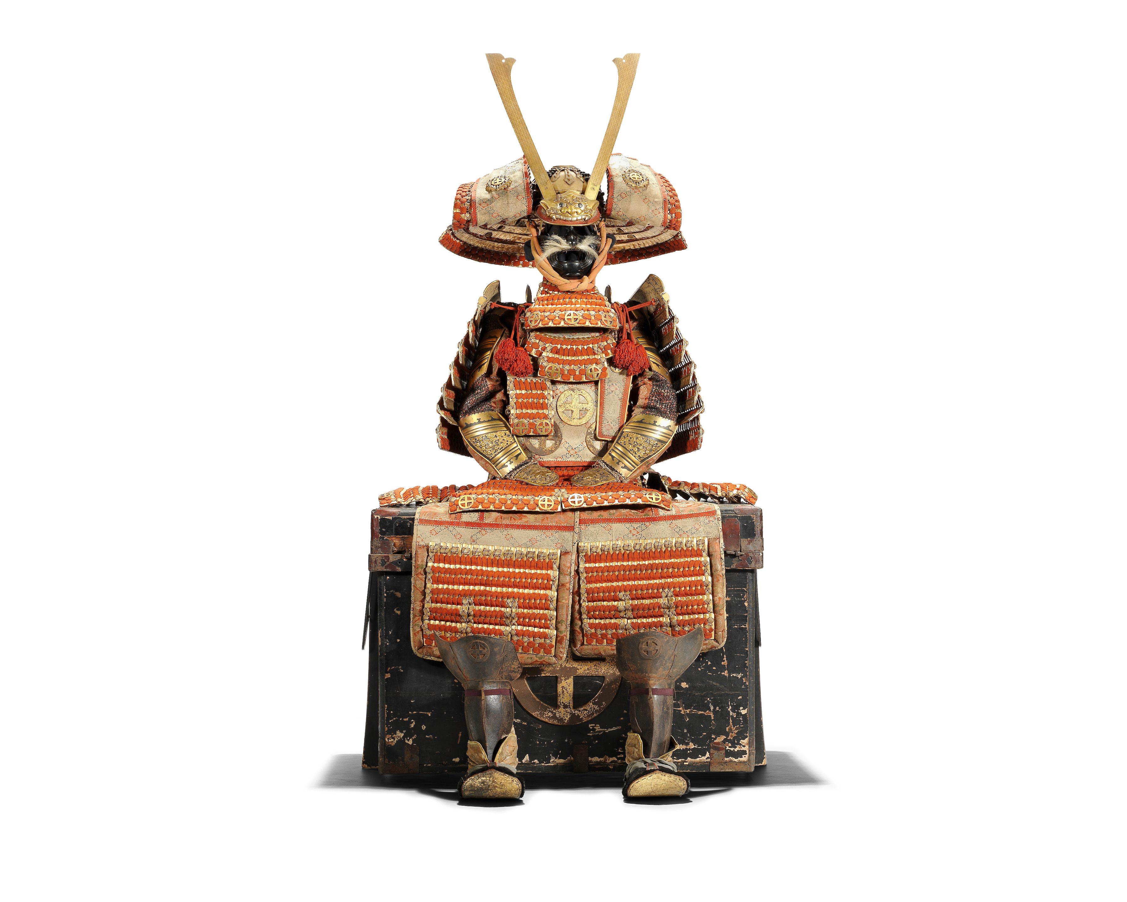 Bonhams : An o-yoroi armour The helmet by Muneyoshi, late Edo Period ...