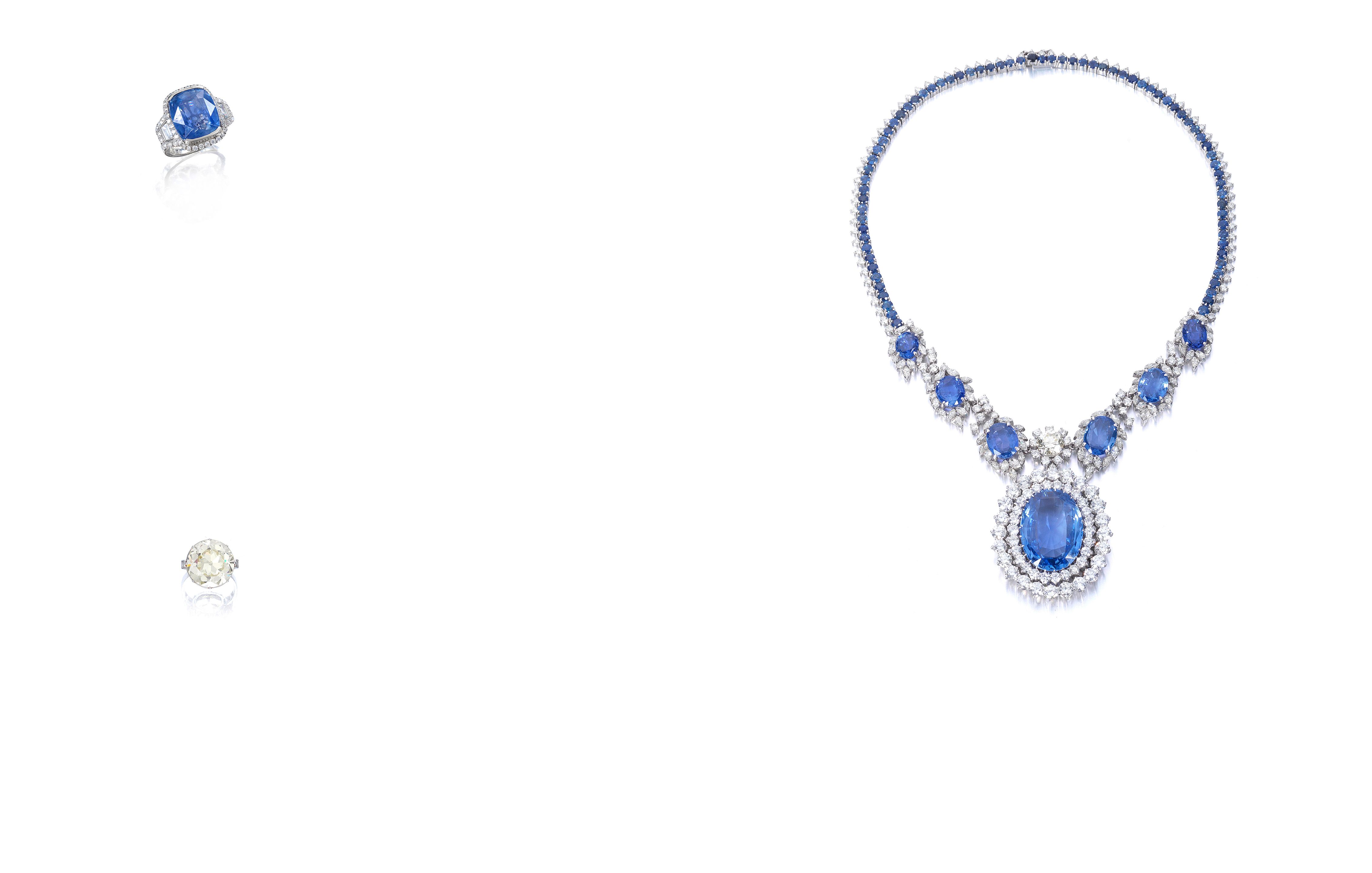 Bonhams : A diamond single-stone ring