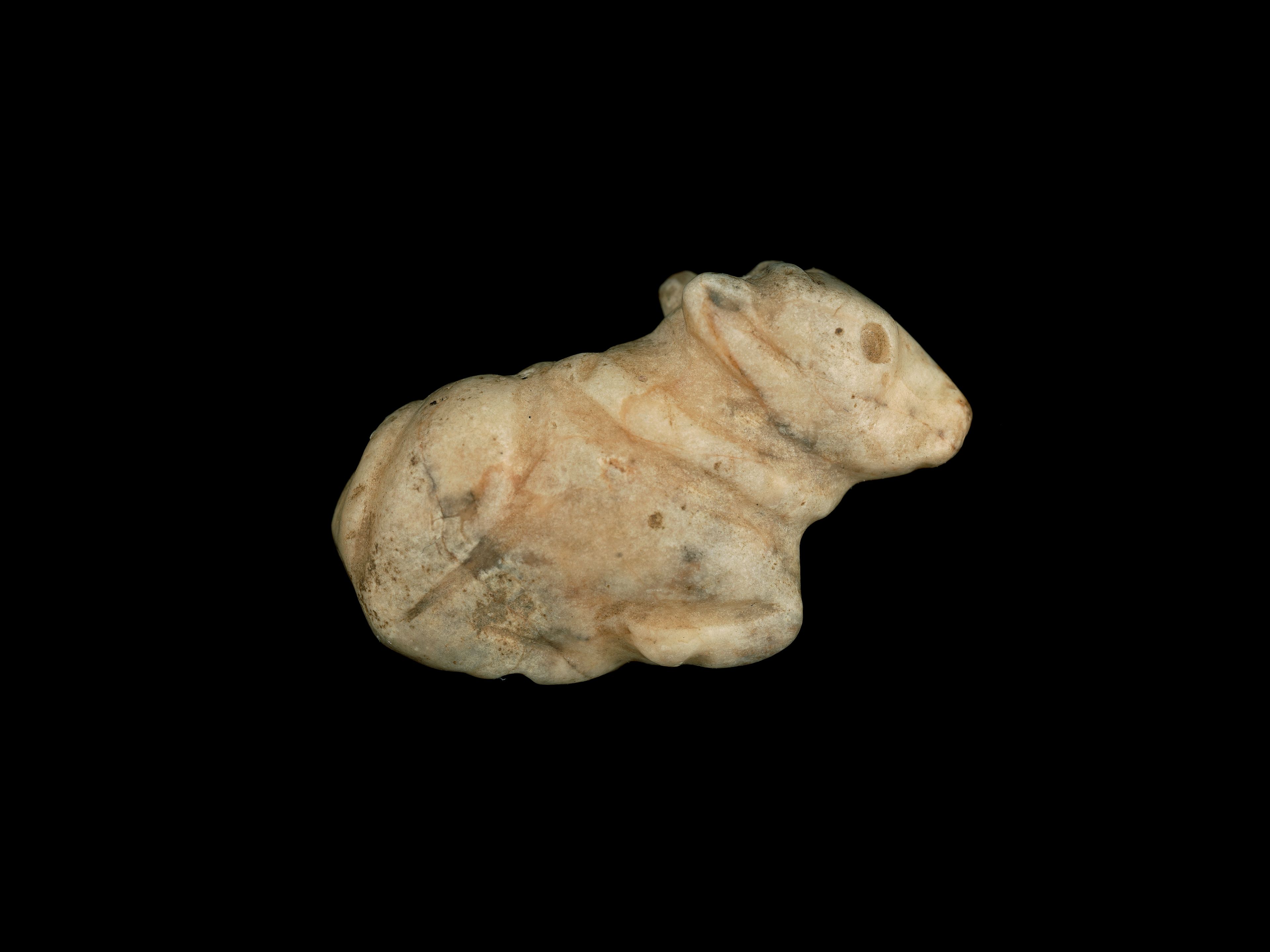 Bonhams : A Sumerian white stone amulet