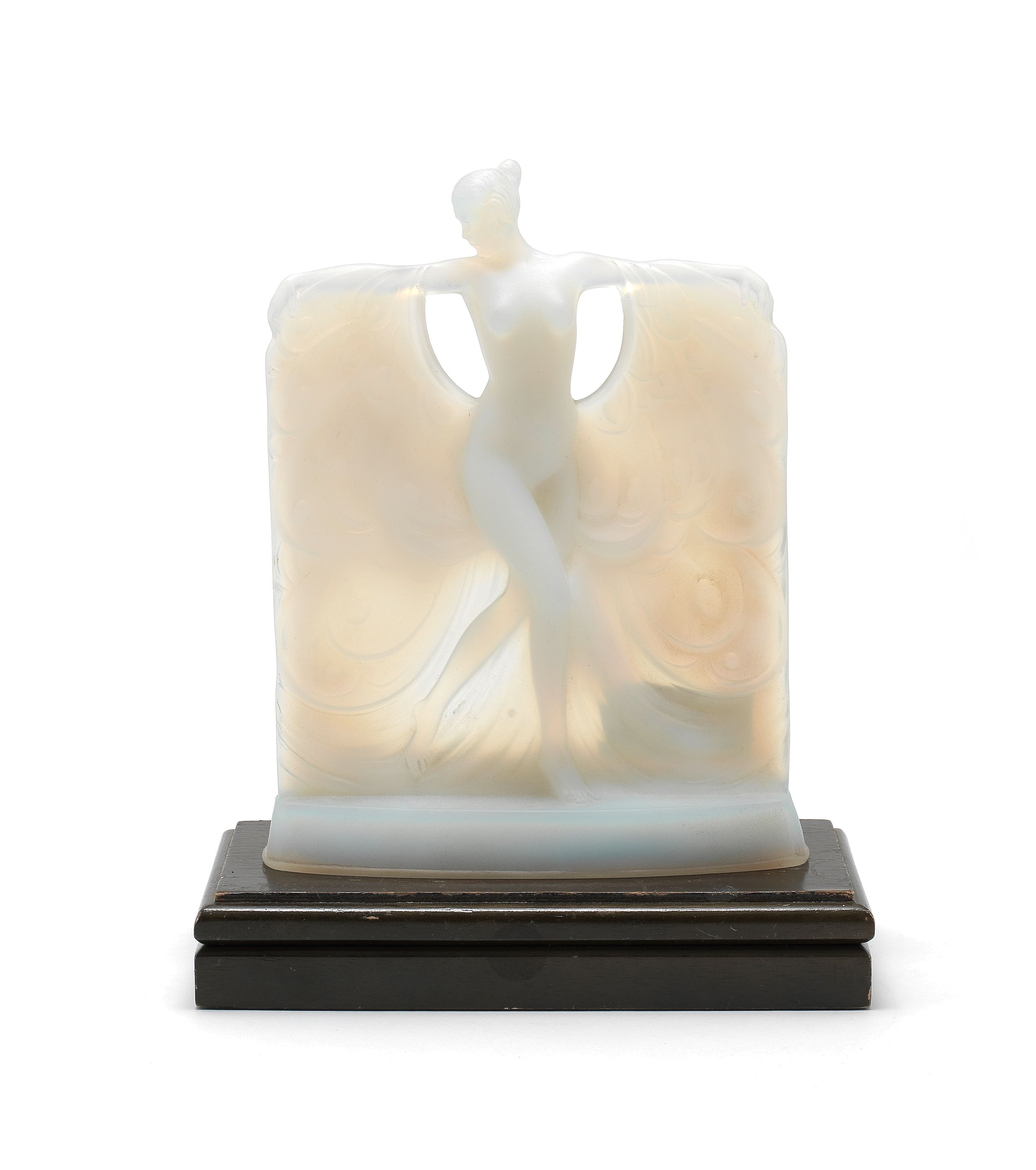 Bonhams : 'suzanne' an art deco opalescent glass statue by sabino ...