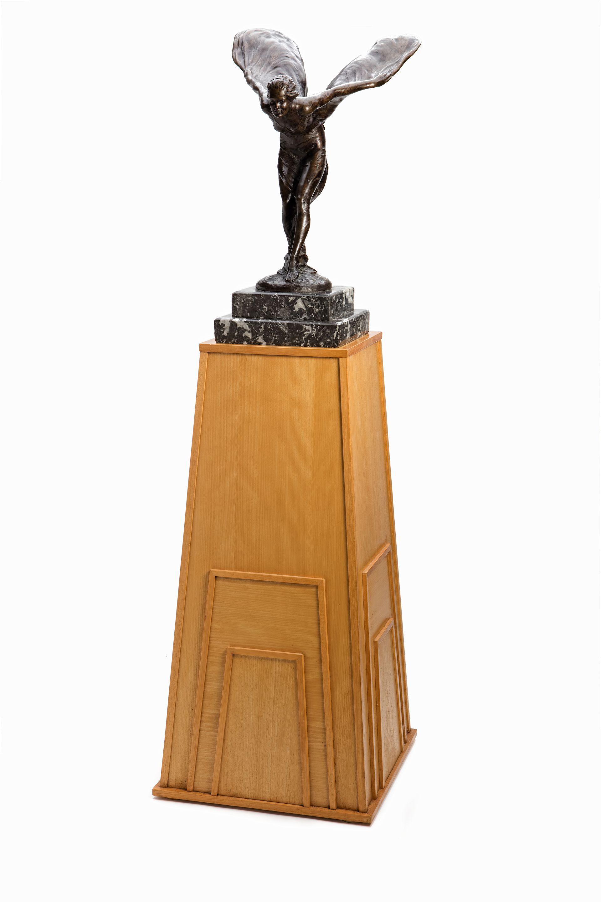 Bonhams Cars : A replica Rolls-Royce showroom display statue,