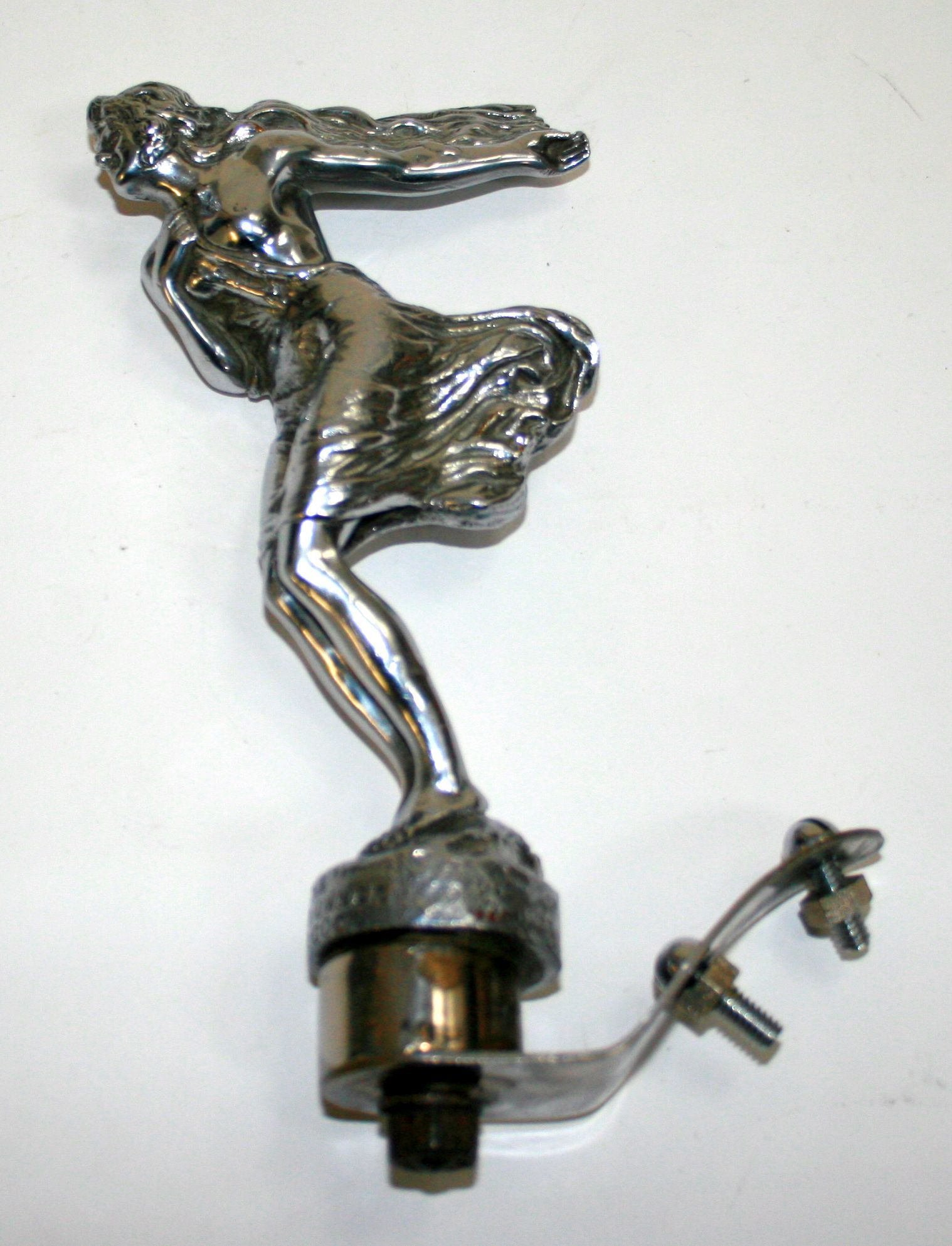 Bonhams Cars : A 'THE MOTOR OWNER' MASCOT BY MAPPIN & WEBB, 1930S TYPE ...