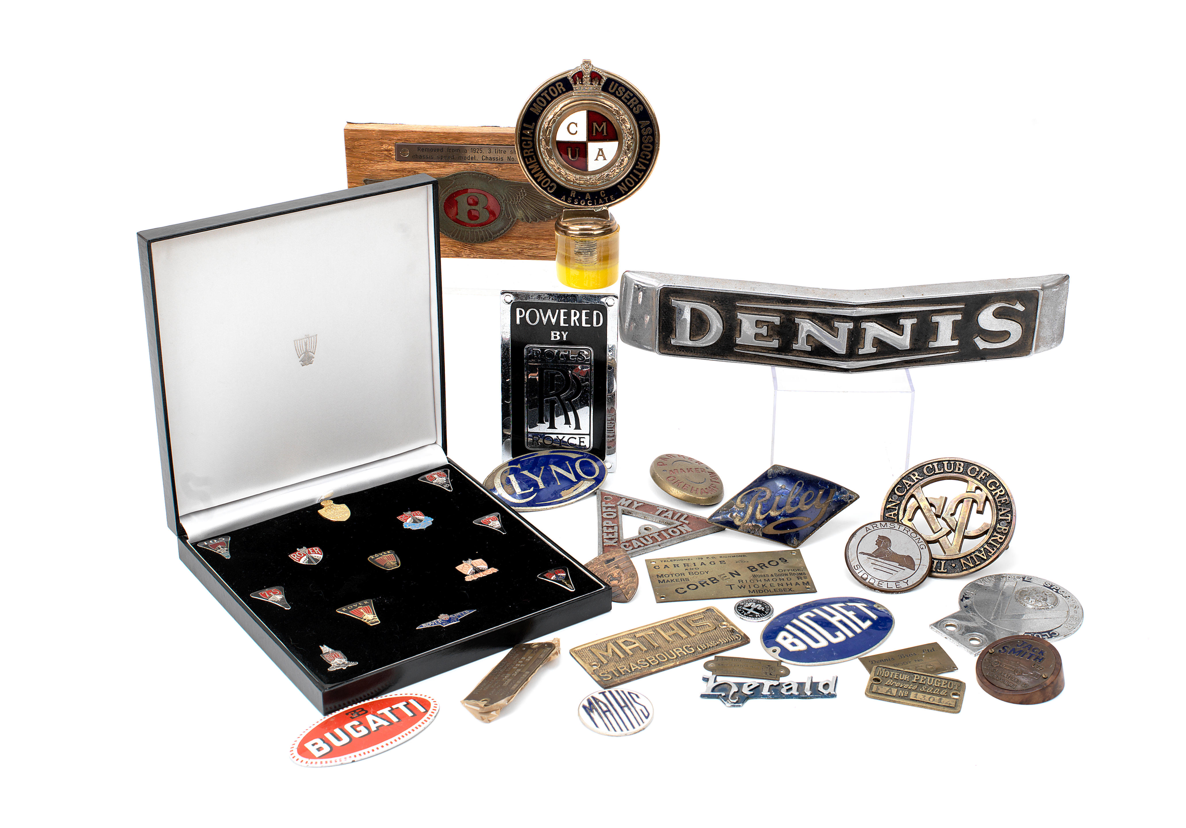 Bonhams Cars Assorted Motoring Badges Qty