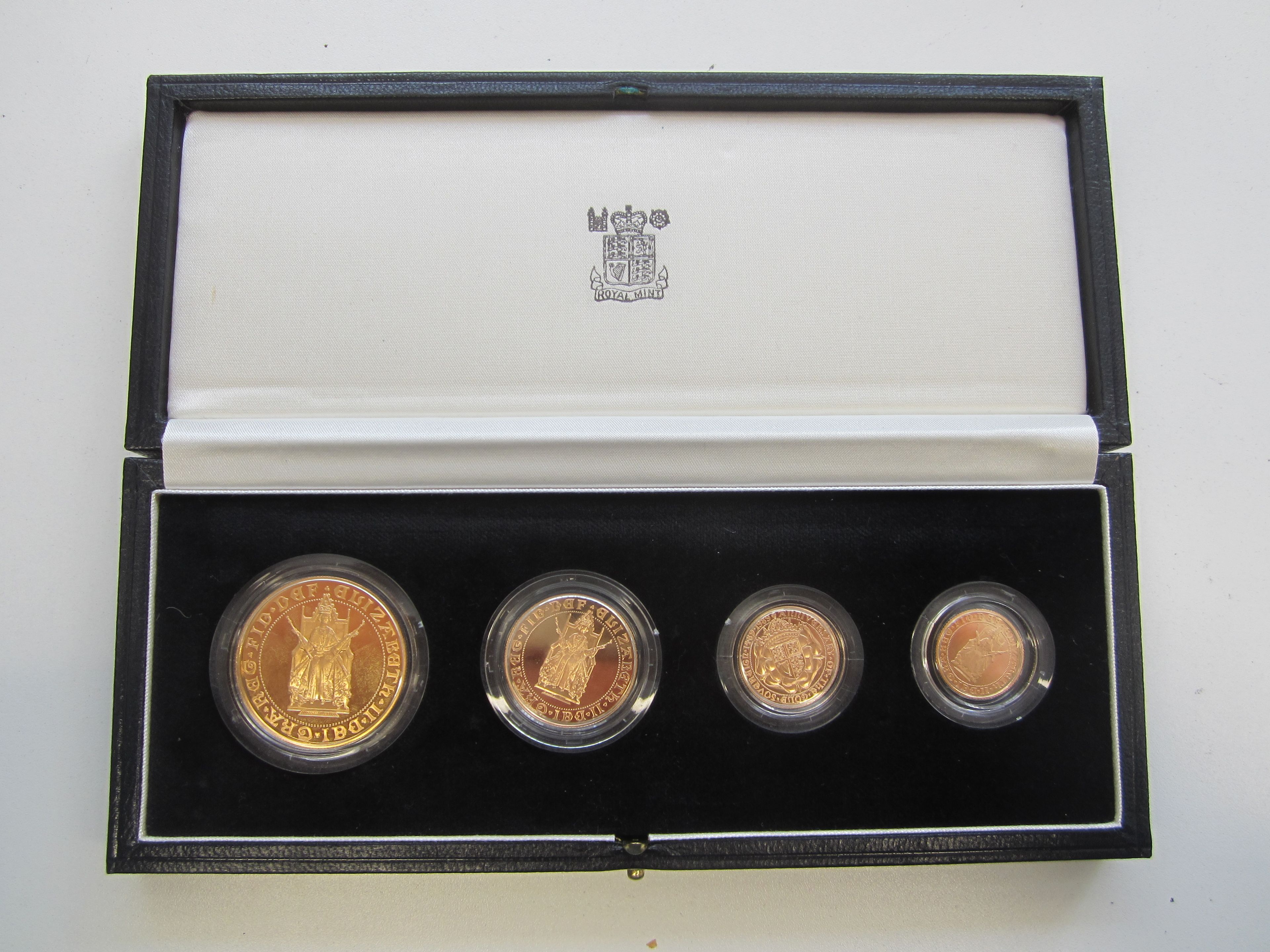 Bonhams : Elizabeth II,