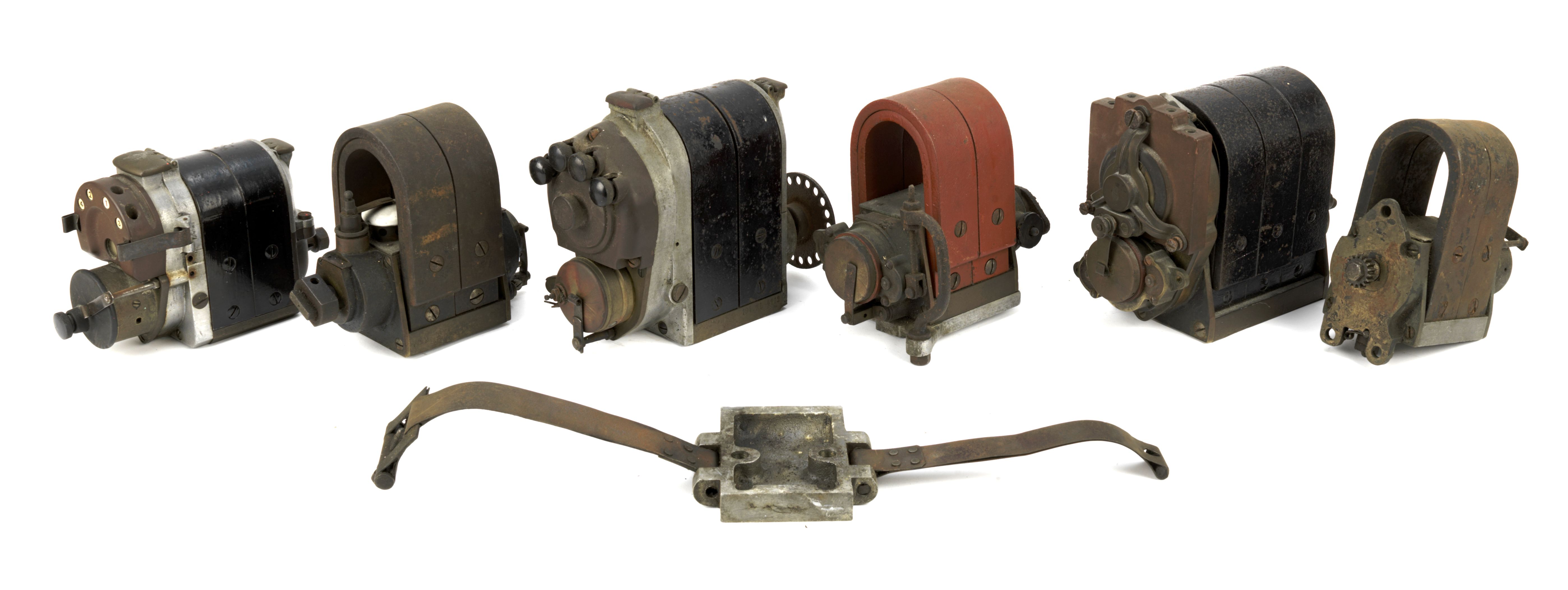 Bonhams Cars : Assorted magnetos, ((Qty))