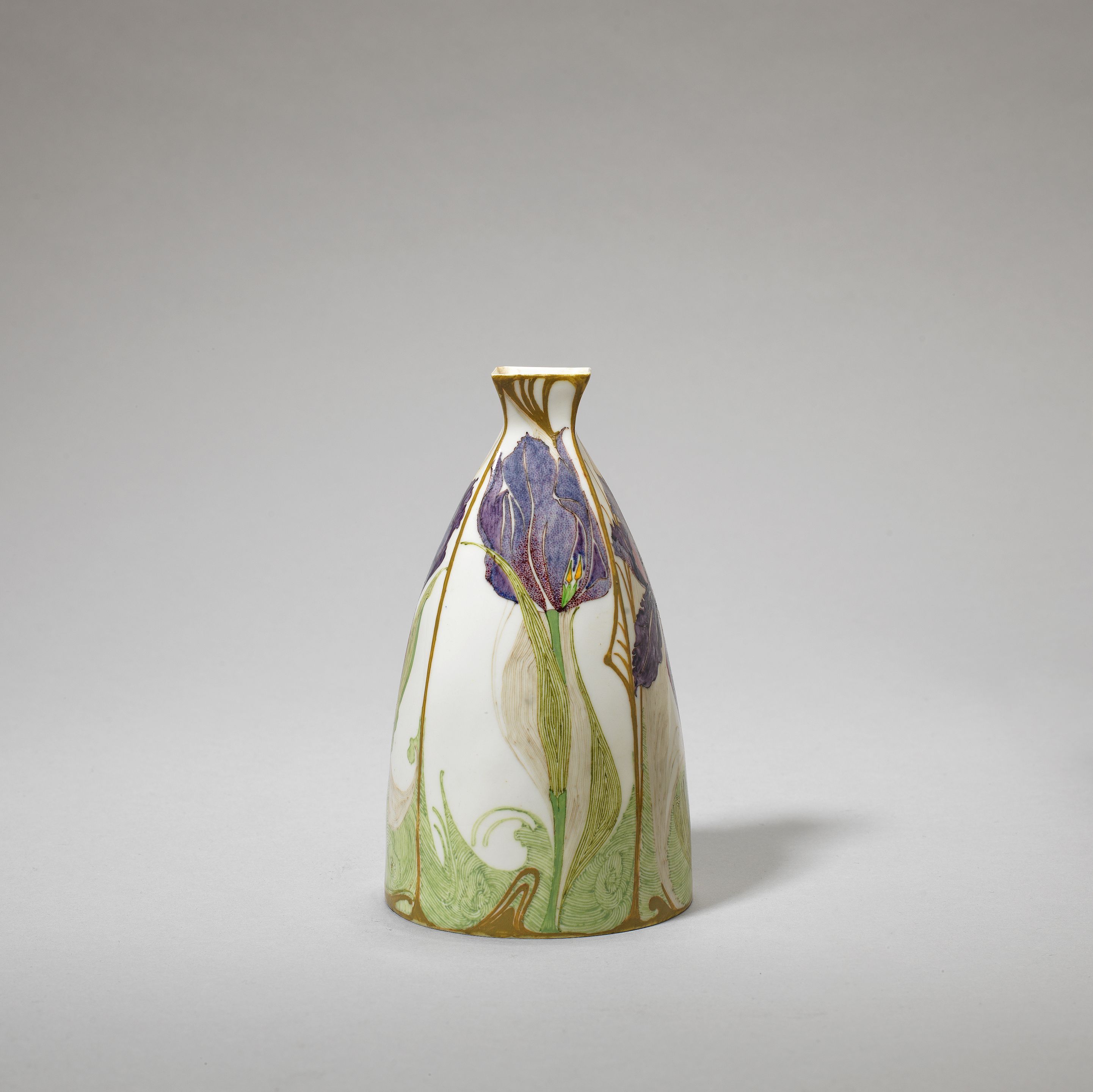 Bonhams : Rozenburg Vase, 1903