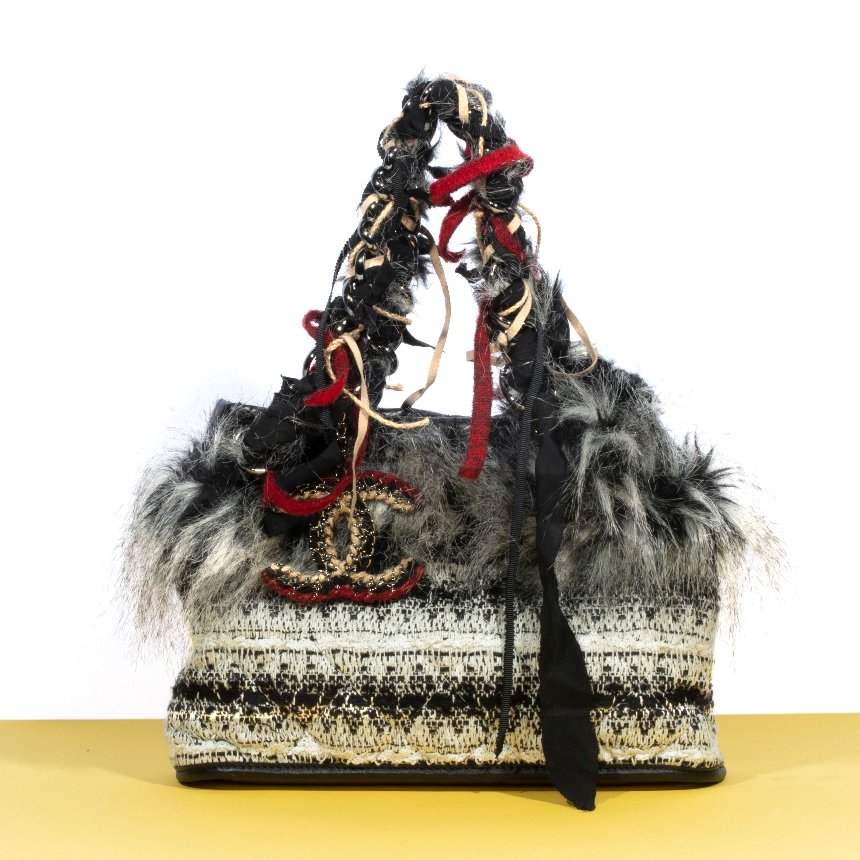 Bonhams Cornette de Saint Cyr : CHANEL, Collection Prêt à Porter 2010 ...