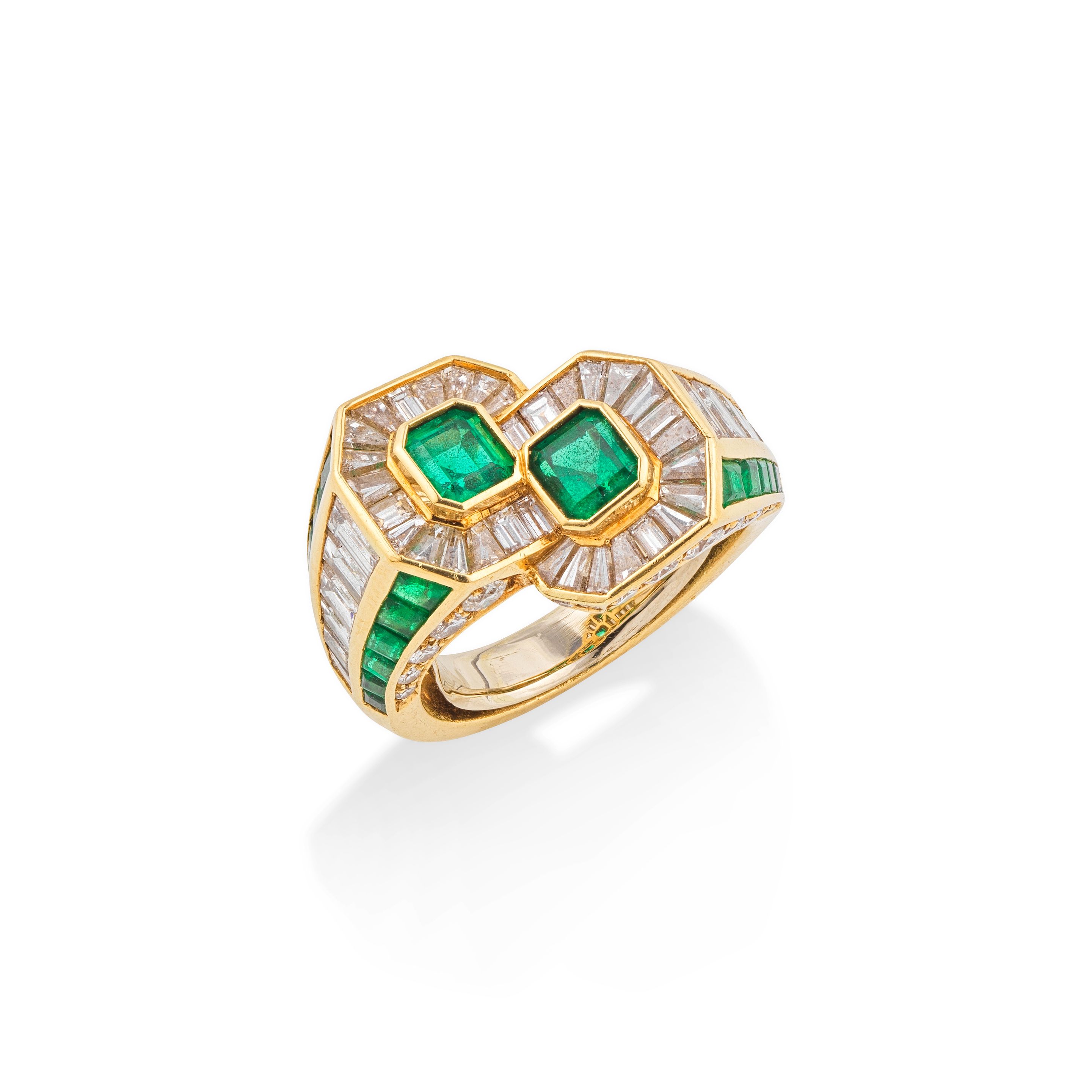 Bonhams Cornette de Saint Cyr : BAGUE EMERAUDES ET DIAMANTS