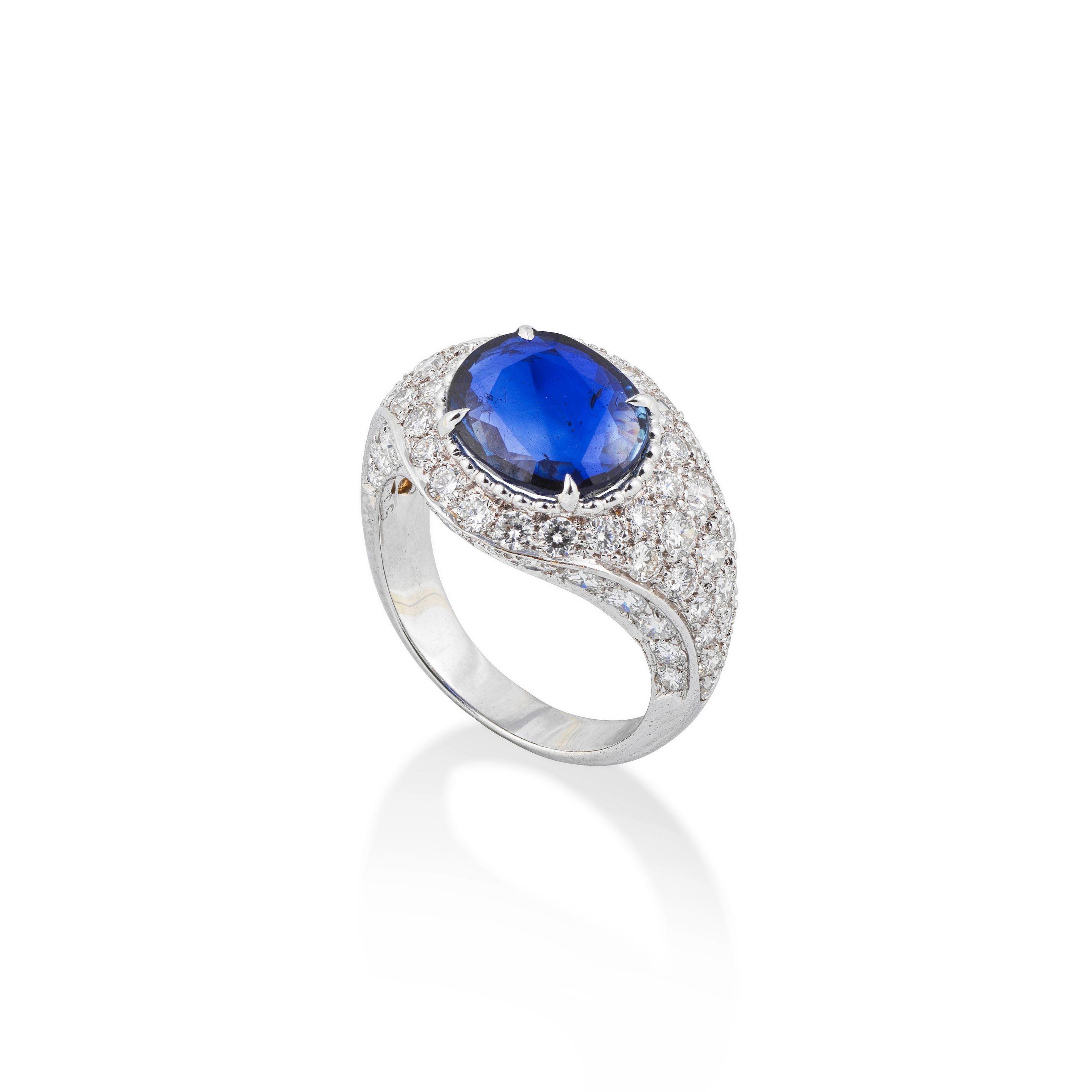 Bonhams Cornette de Saint Cyr : BAGUE SAPHIR ET DIAMANTS