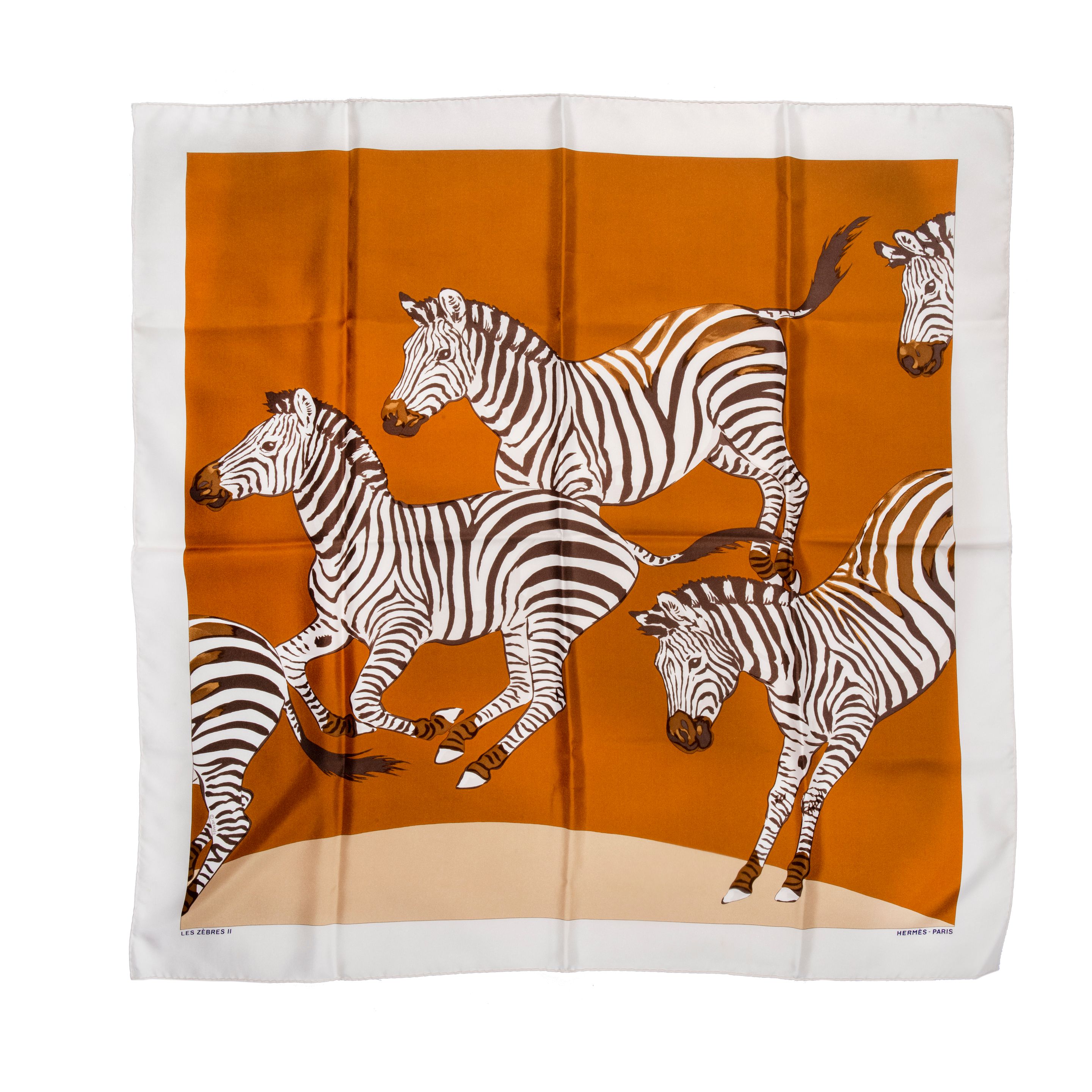 Bonhams Cornette de Saint Cyr : HERMES Paris Made In France. Carré Les ...