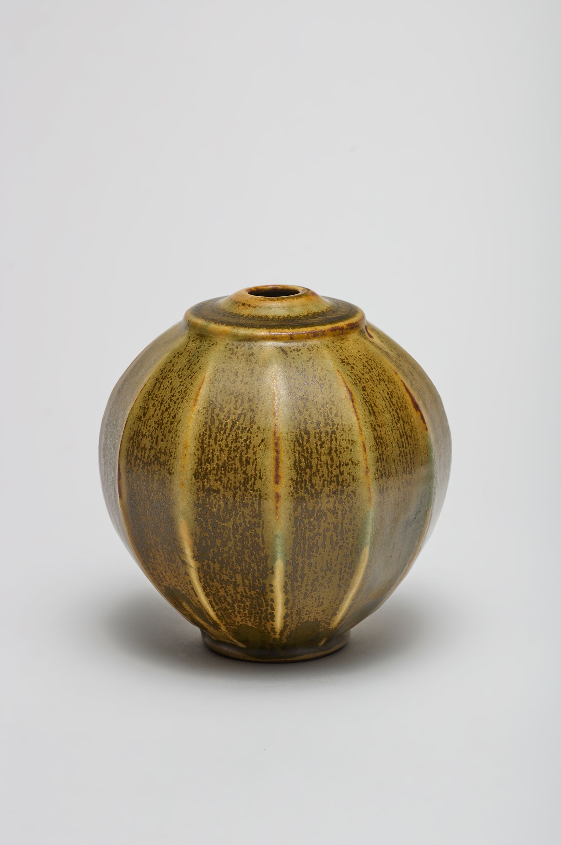 Bonhams Cornette de Saint Cyr : Daniel de Montmollin Vase, circa 1985