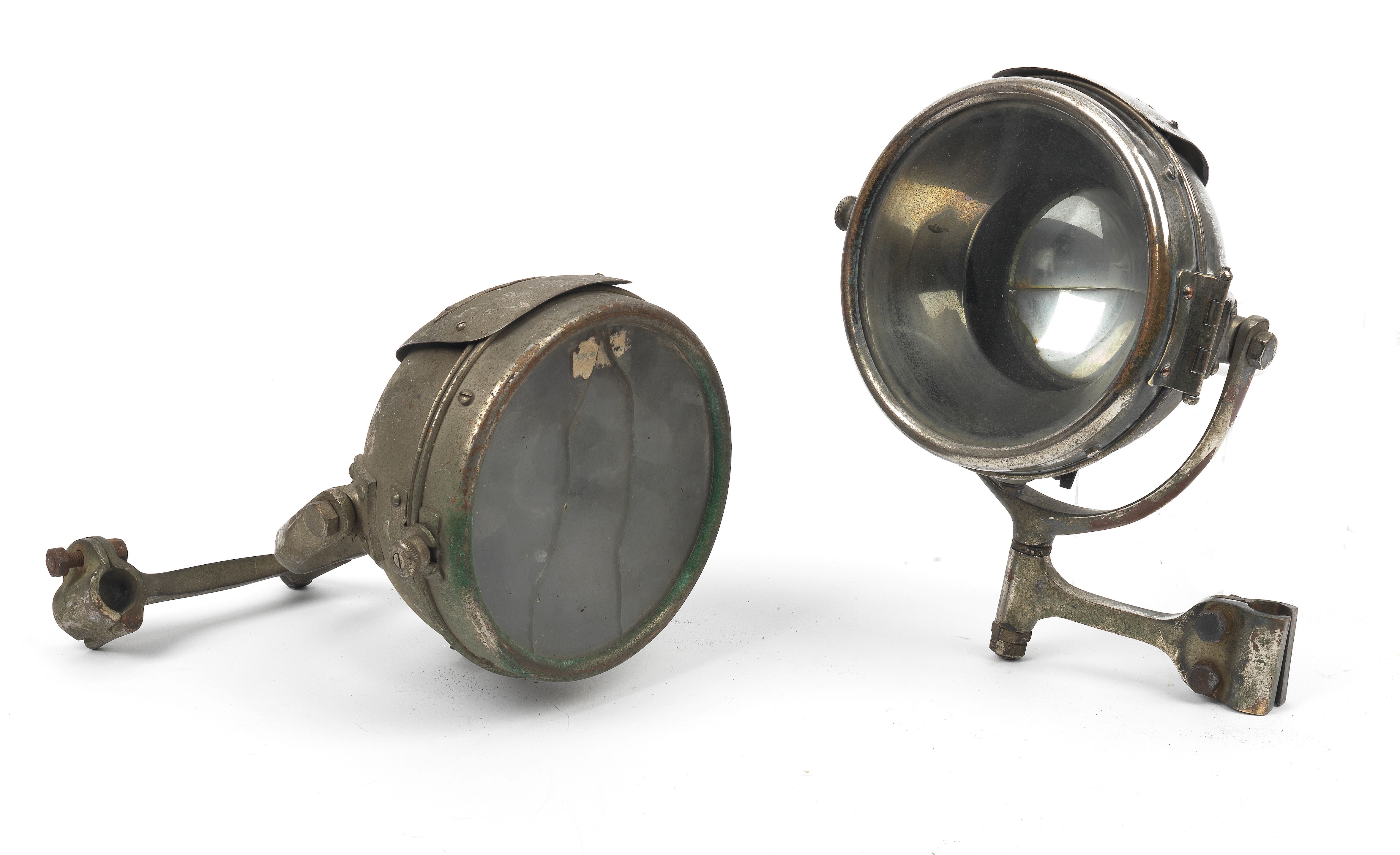 Bonhams Cars : Two acetylene driving lamps/spotlamps, ((2))