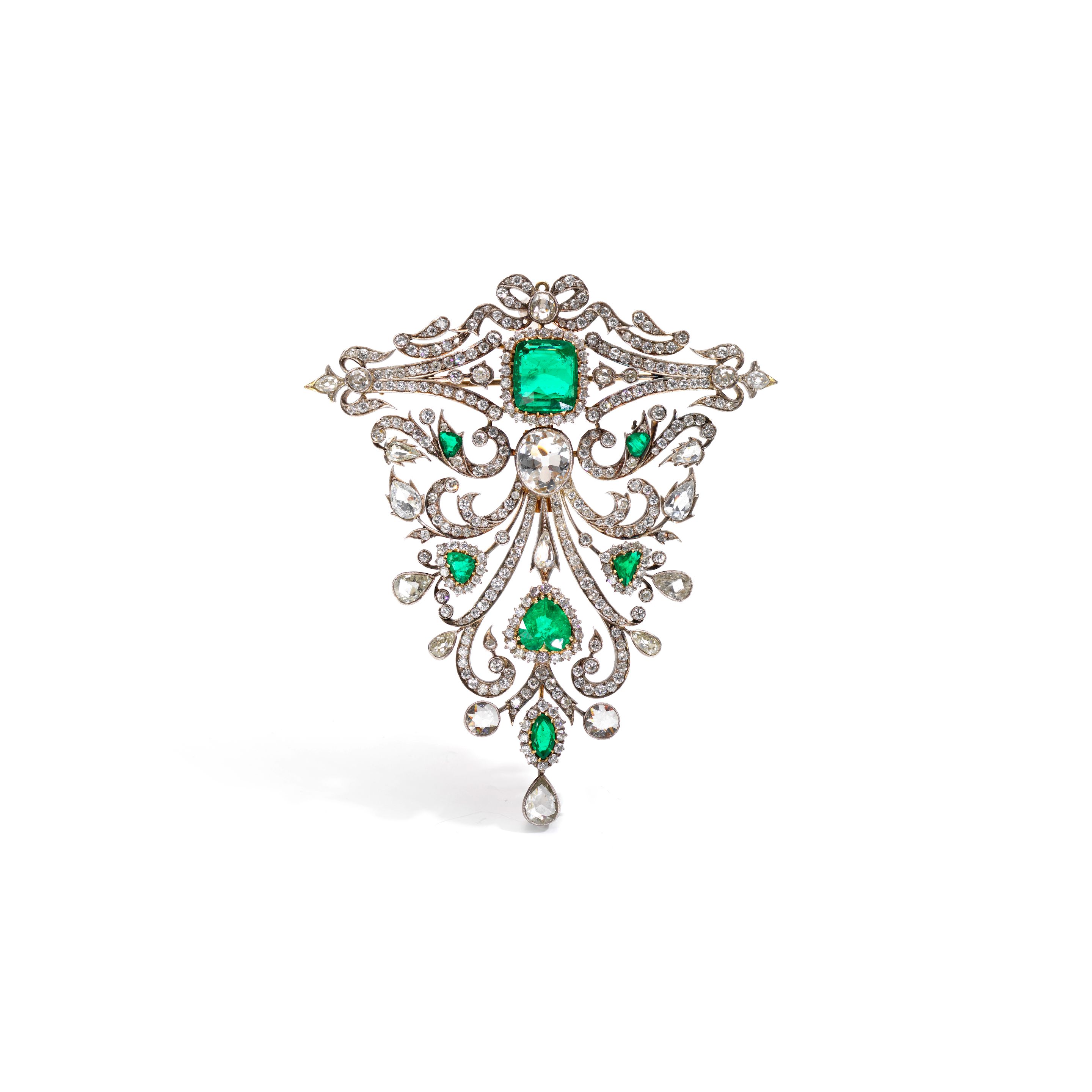 Bonhams : EMERALD AND DIAMOND BROOCH, EARLY 20TH CENTURY