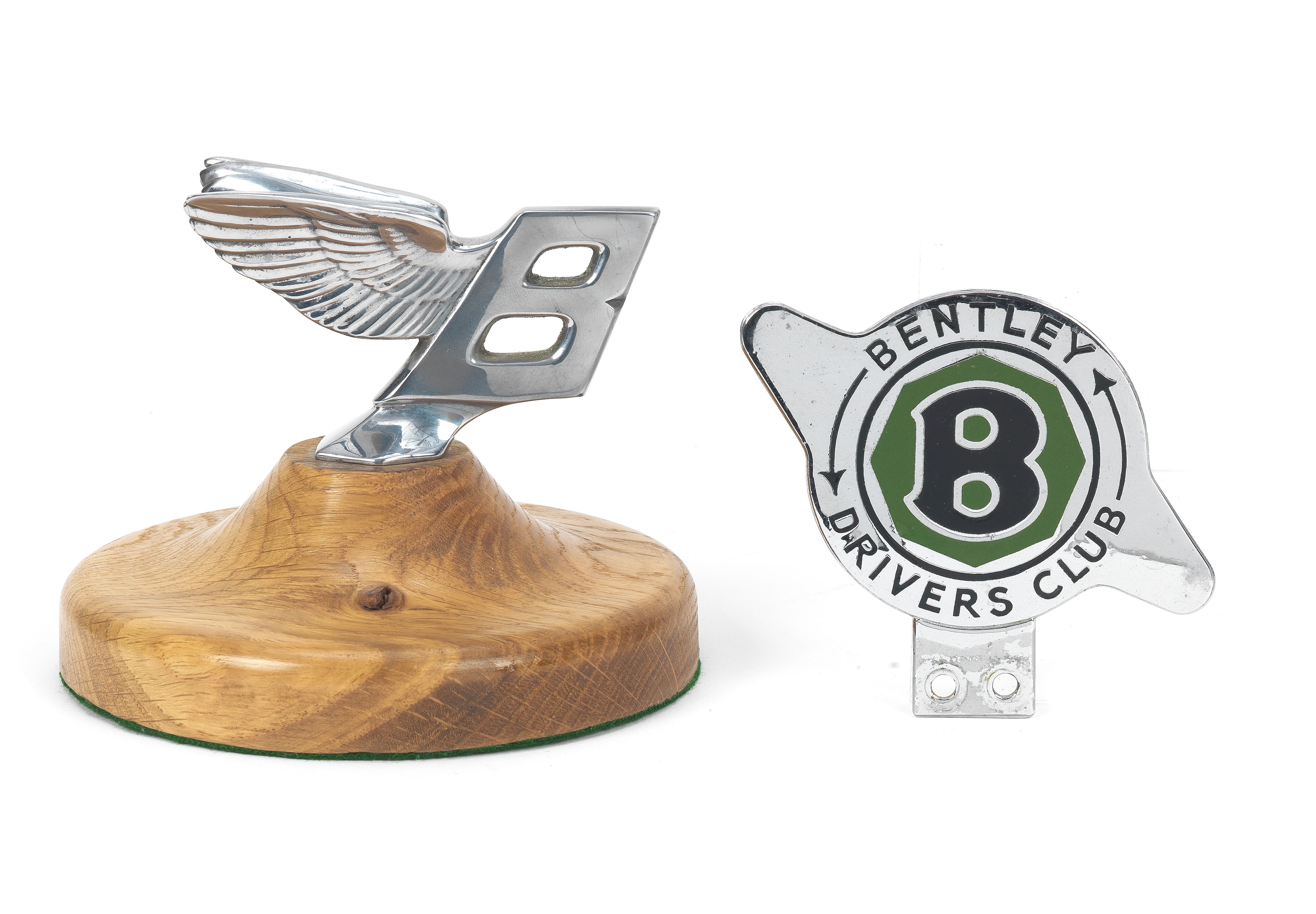 Bonhams Cars : A Bentley 'Winged B' mascot, ((2))