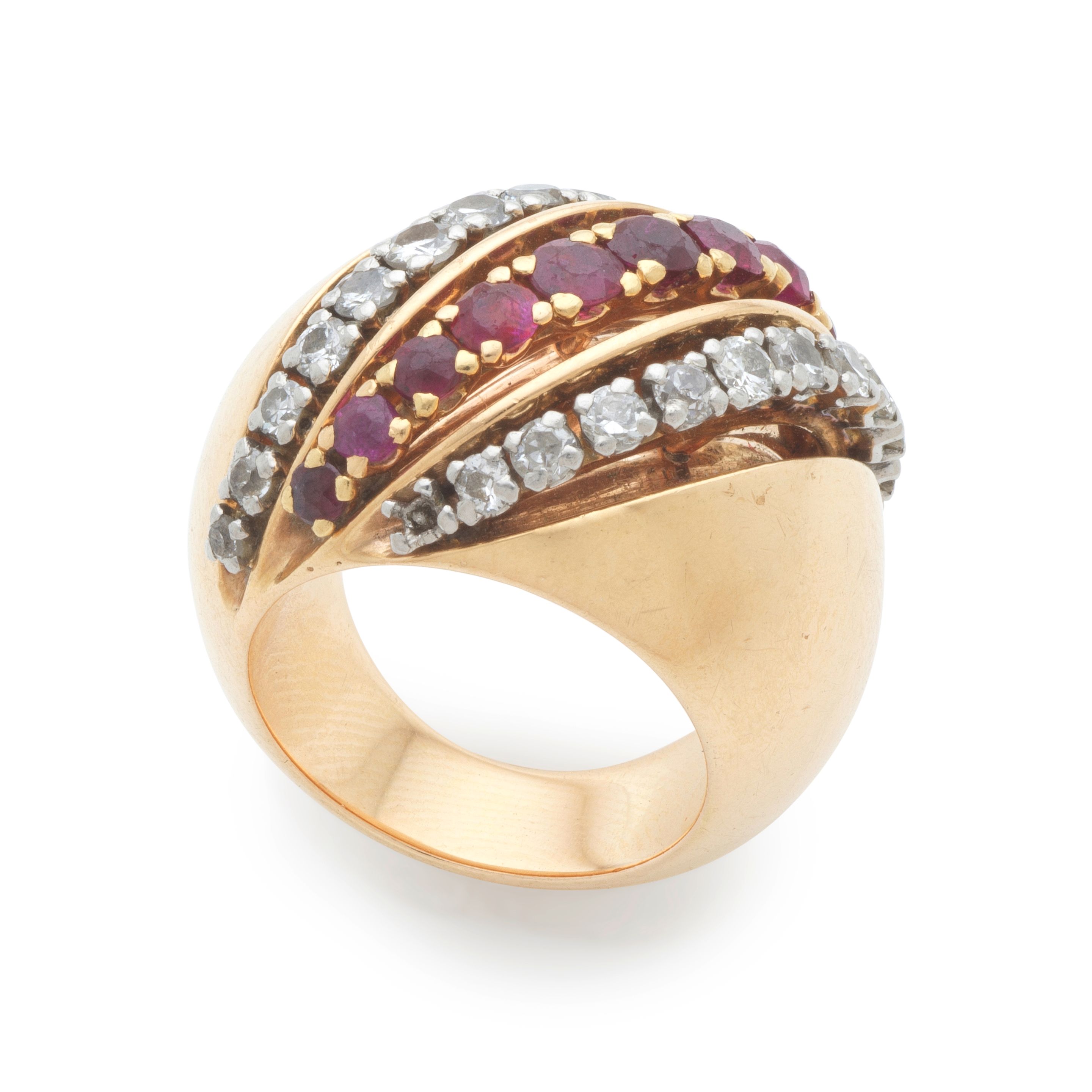 Bonhams Cornette de Saint Cyr : BAGUE RUBIS ET DIAMANTS