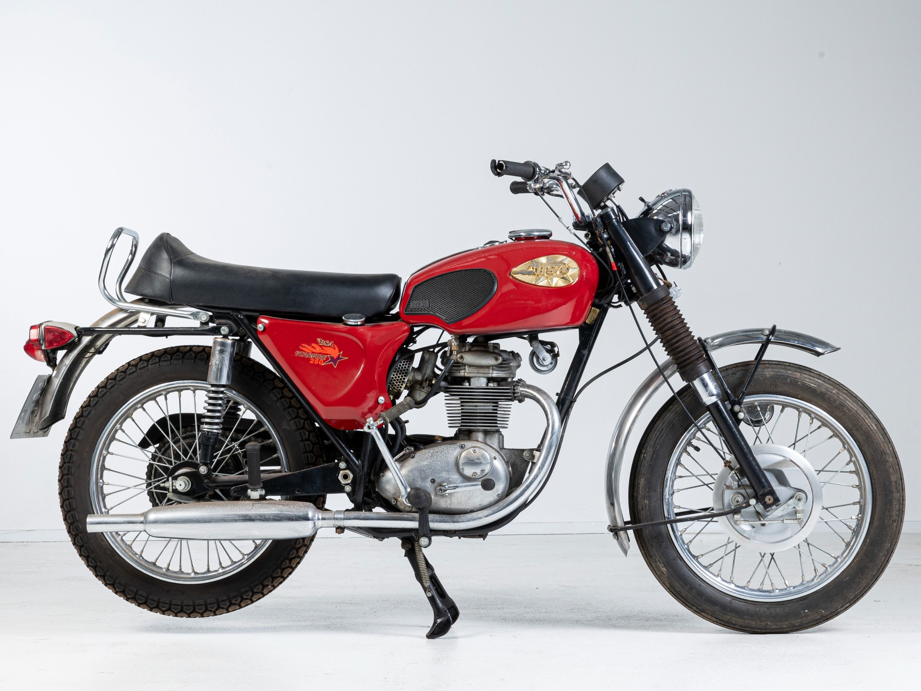 Bonhams Cars : 1969 BSA 247cc B25 Starfire Frame no. GC18794 B25S ...