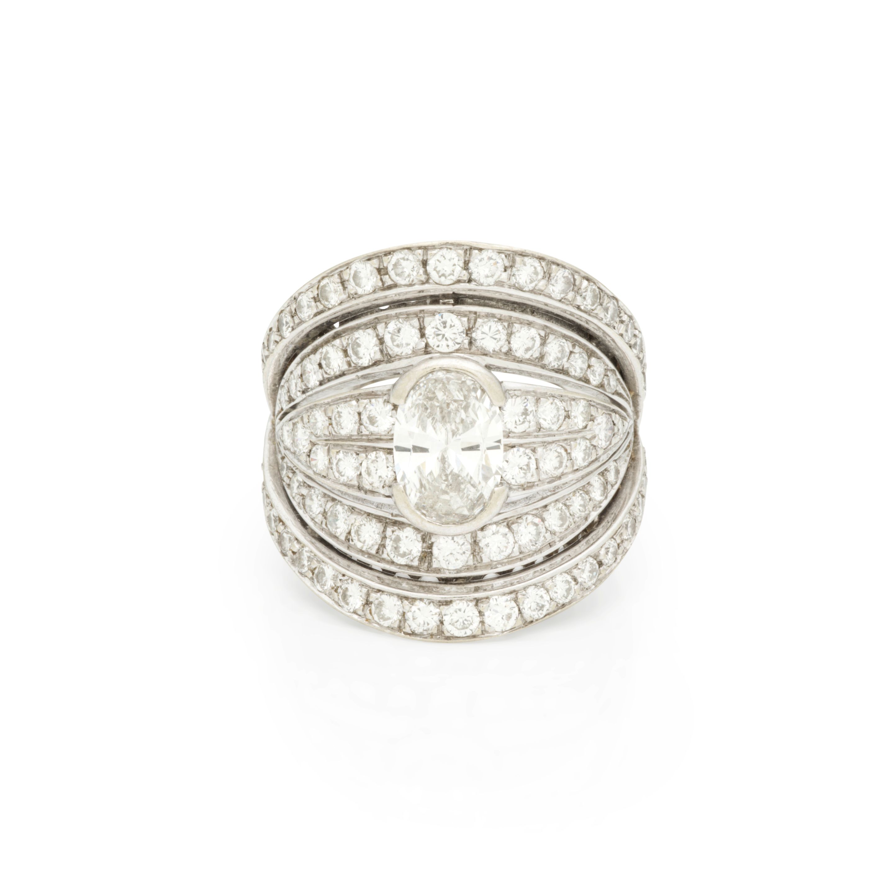 Bonhams Cornette de Saint Cyr : DIAMOND RING BAGUE DIAMANTS