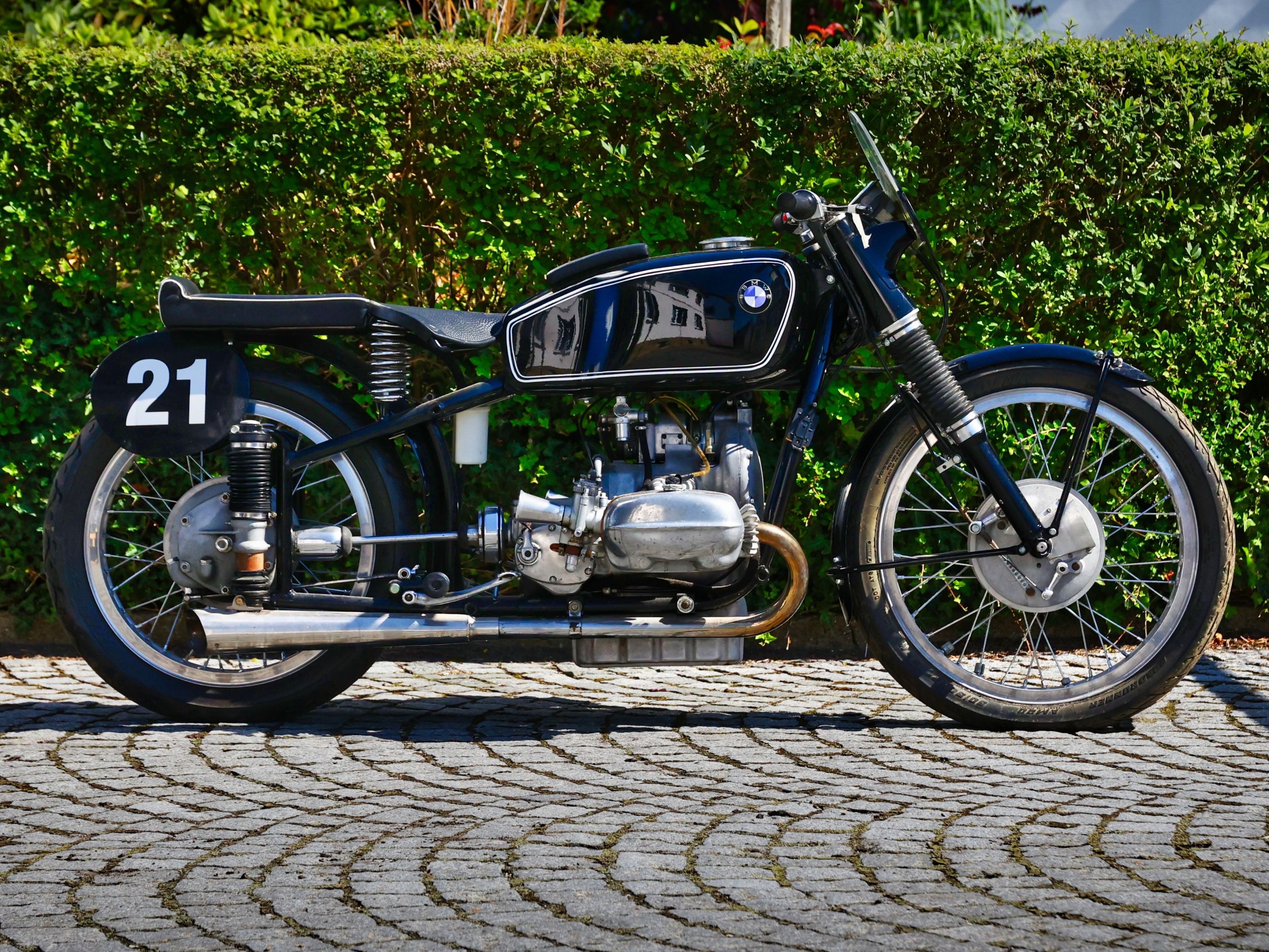 Bonhams Cars : BMW 500cc R51 RS Racing Motorcycle Replica Frame no ...