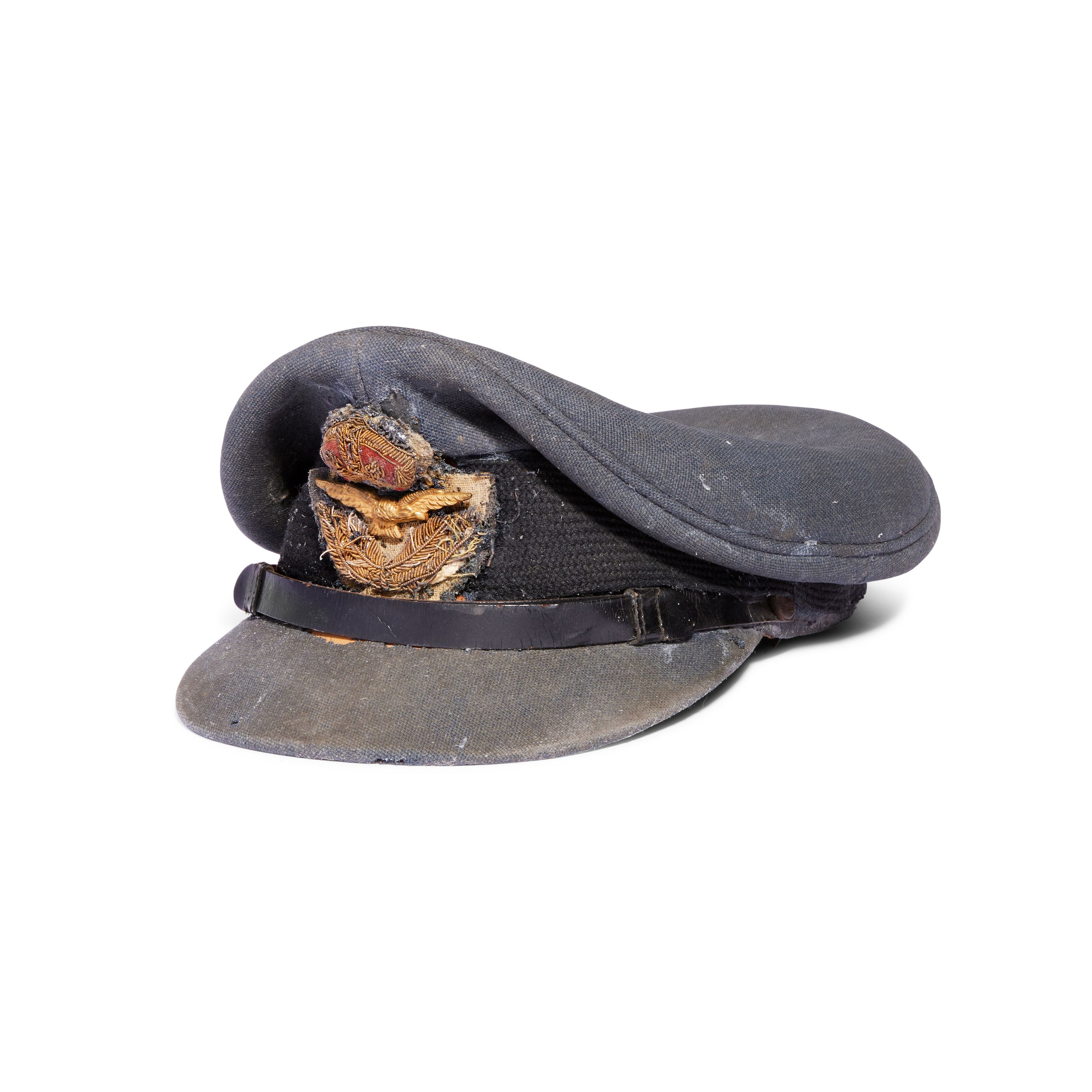 Bonhams : A WW2 RAF Officers crusher style peak cap,