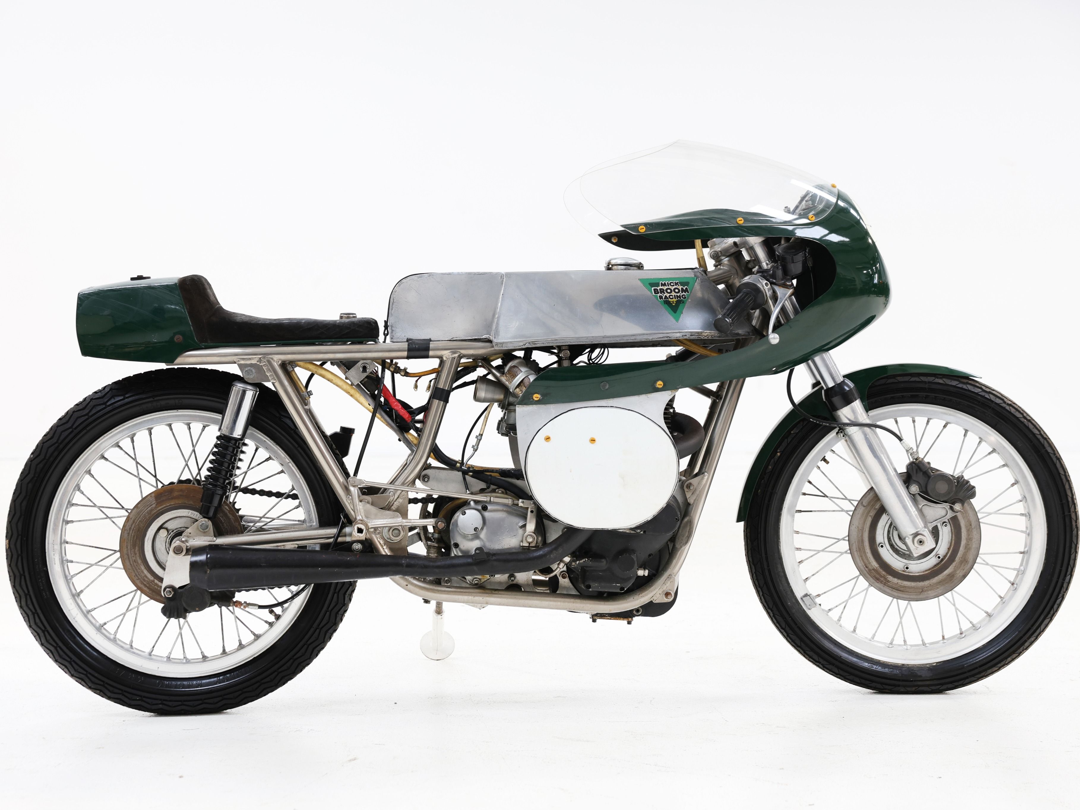 Bonhams Cars : Ex-Mick Broom, 1970 Rickman Métisse Weslake 750cc Racing ...