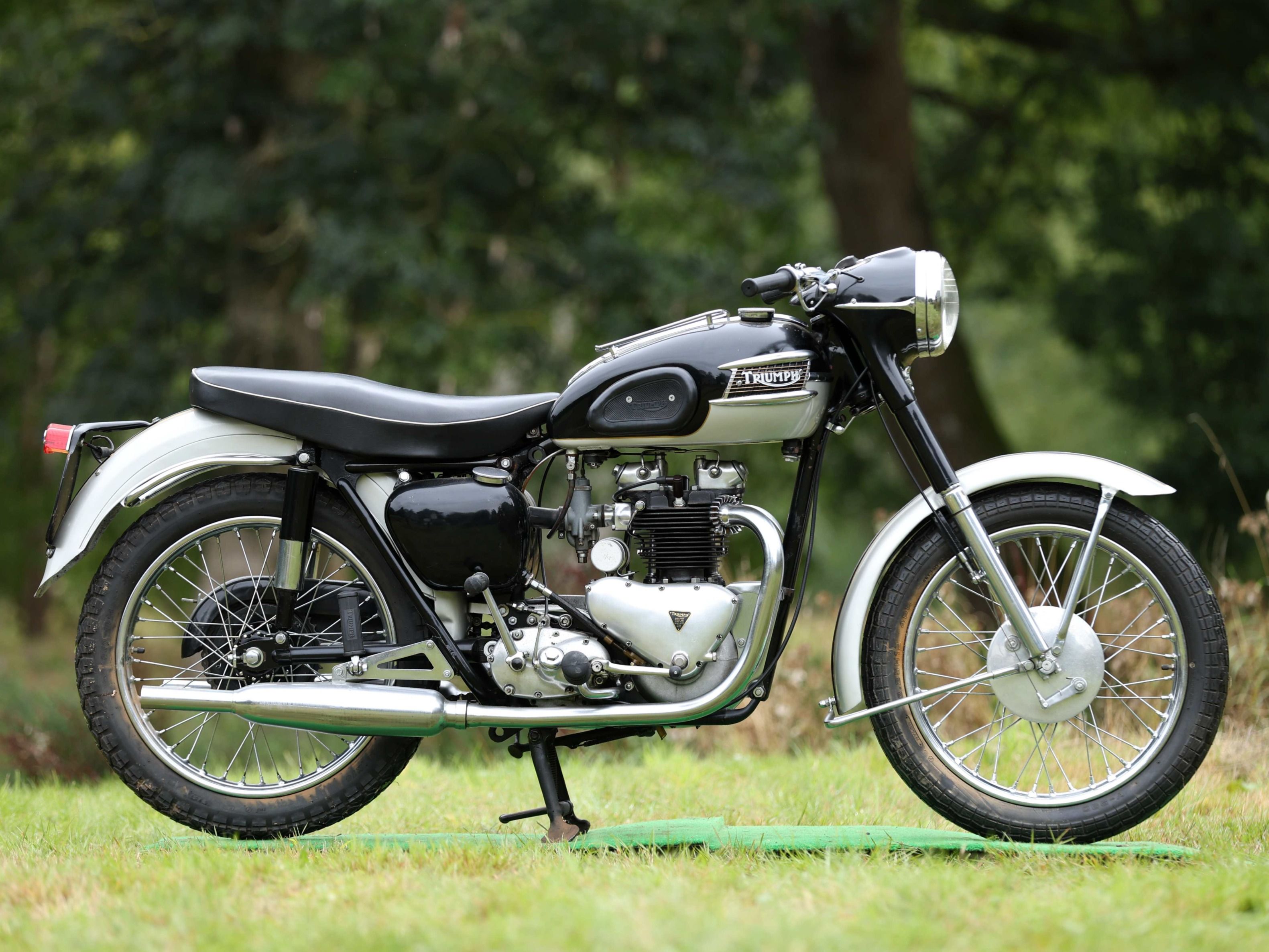 Bonhams Cars : c.1956 Triumph 650cc Thunderbird Frame no. 08810 Engine ...