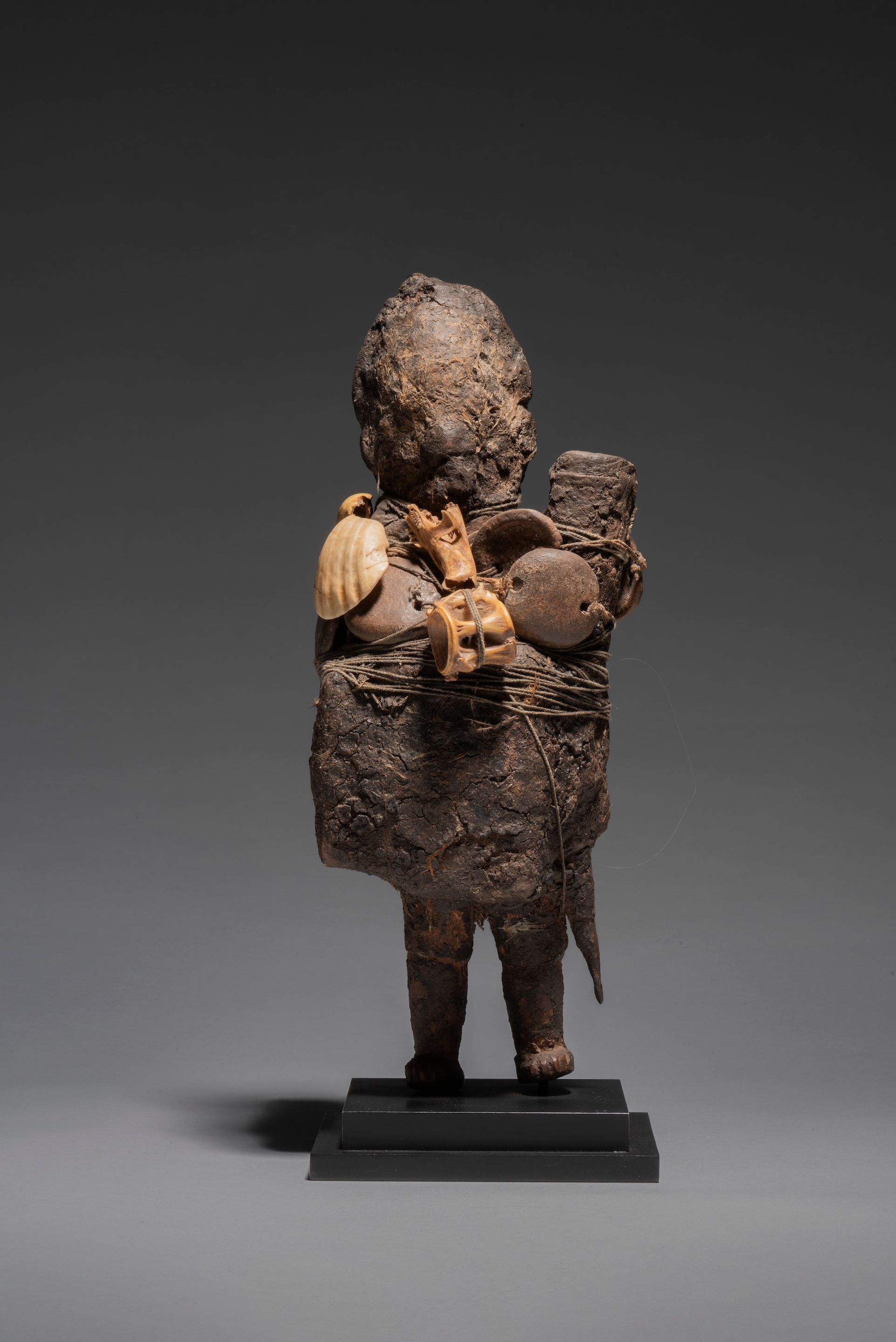 Bonhams Cornette de Saint Cyr : FON FIGURE, REPUBLIC OF BENIN