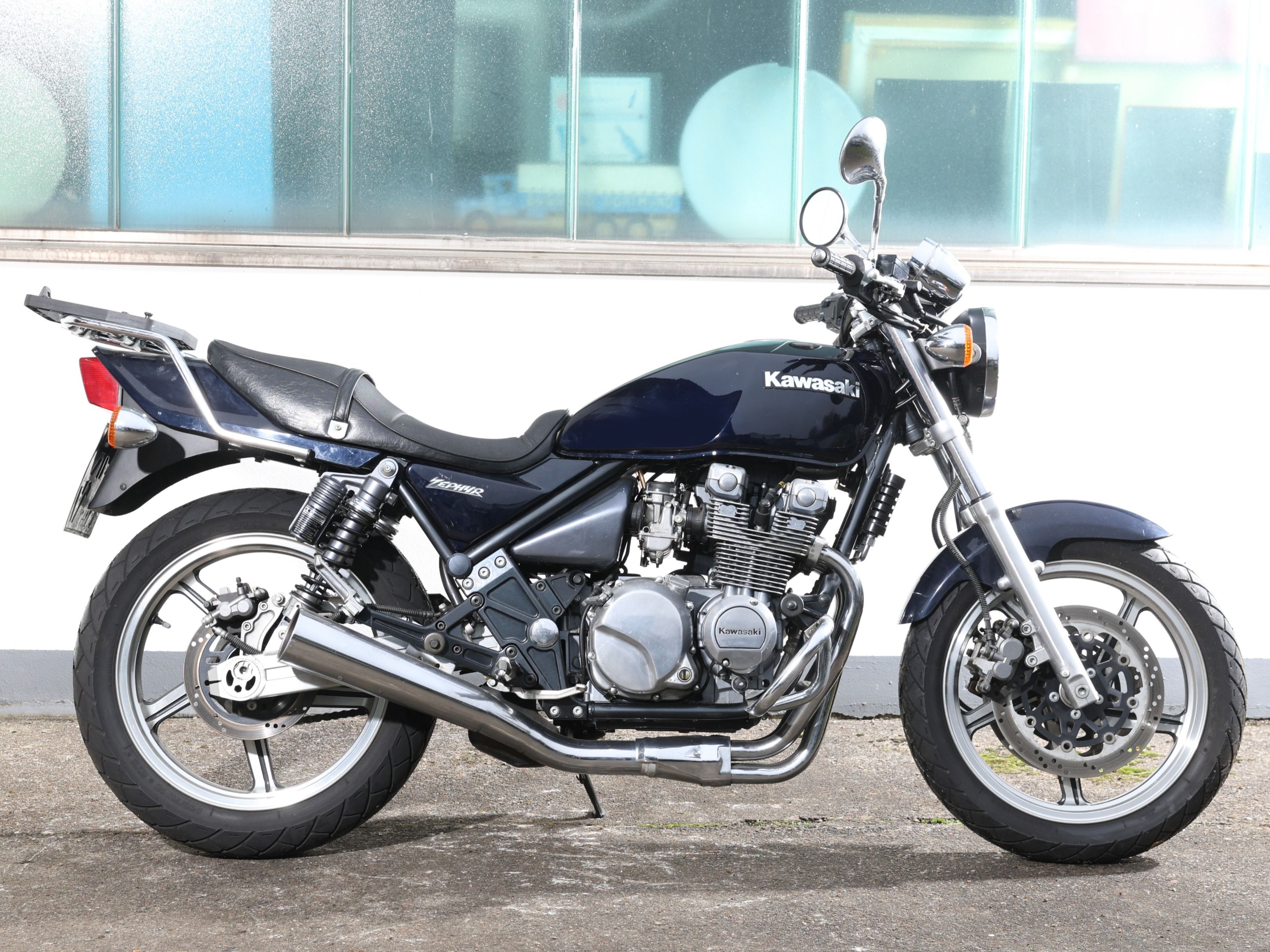 Bonhams Cars : 1992 Kawasaki ZR550B Zephyr Frame no. ZR550B-012746 ...