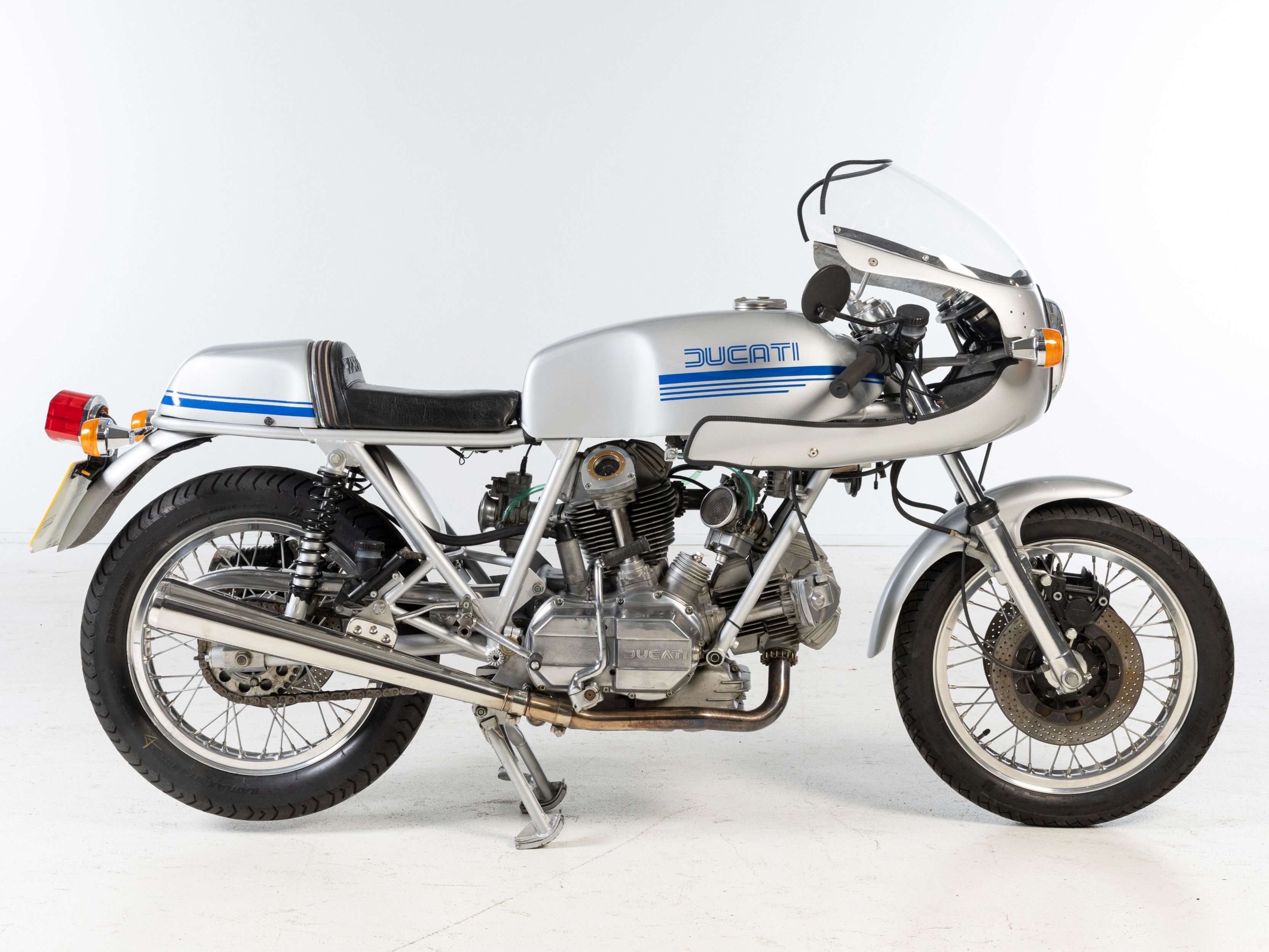Bonhams Cars : 1981 Ducati 900SS Frame no. DM860SS*090768* Engine no ...